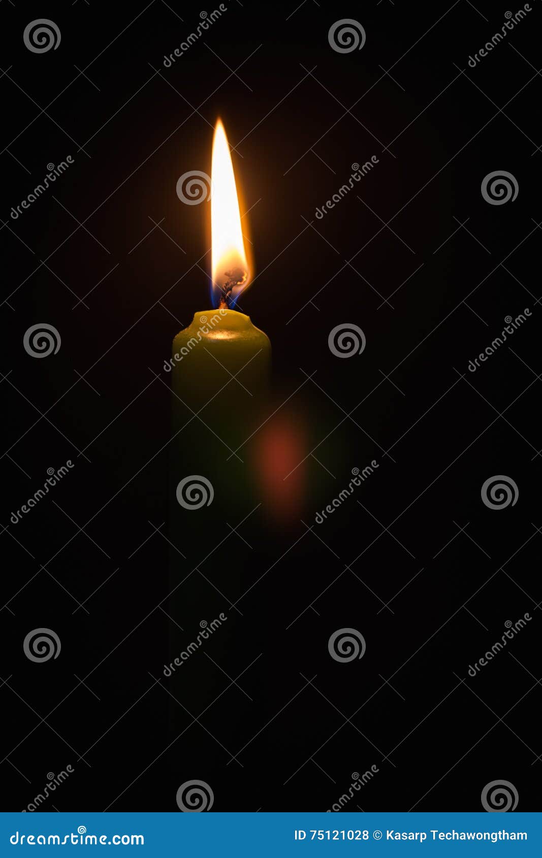 Light of candel stock photo. Image of church, dark, peace - 75121028