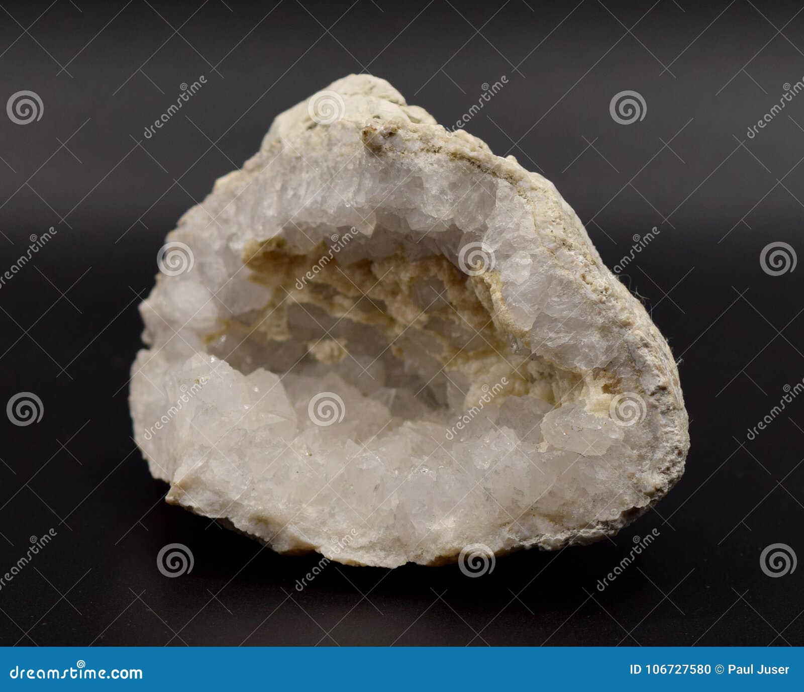 Light Colored Broken Geode with White Crystals Stock Photo - Image of ...