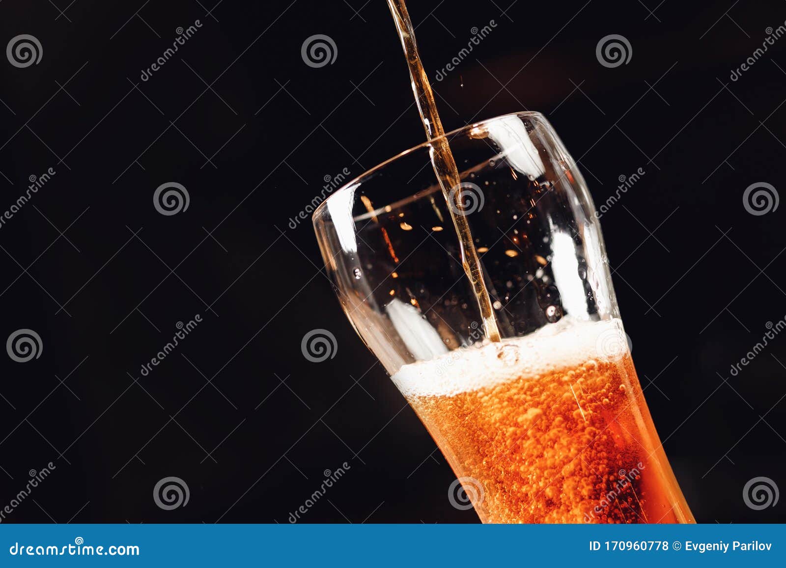 Light Draft Cold Beer Pour in Glass from Crane in Pub Stock Photo ...