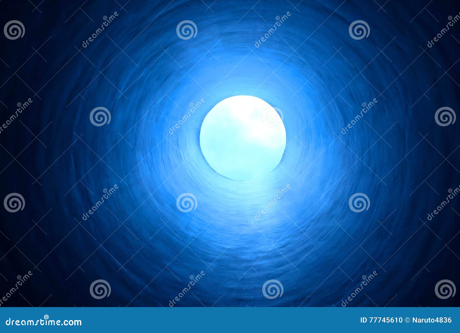 Light at the End of the Tunnel Stock Photo - Image of underground ...
