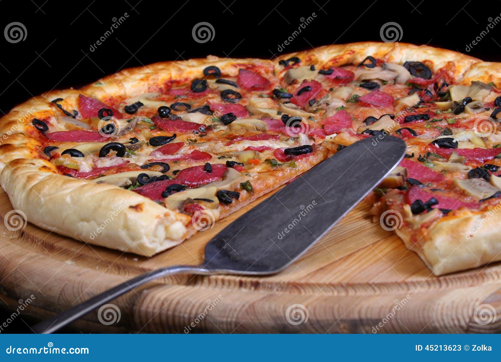 Light Pizza stock image. Image of gourmet, oregano, fast - 45213623