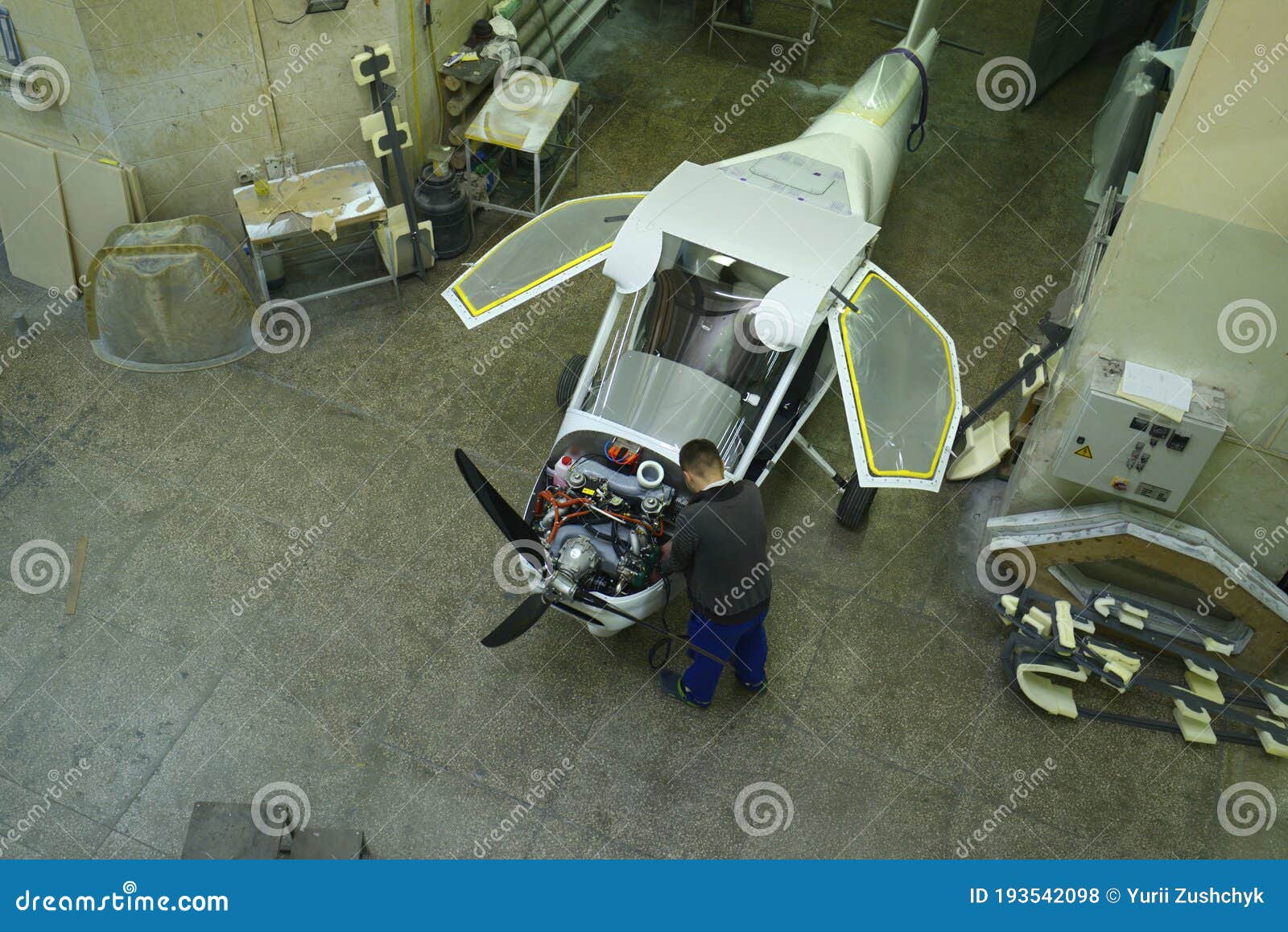 Light Planes Assembly Hall, Worker Assembling Passenger Plane Editorial ...