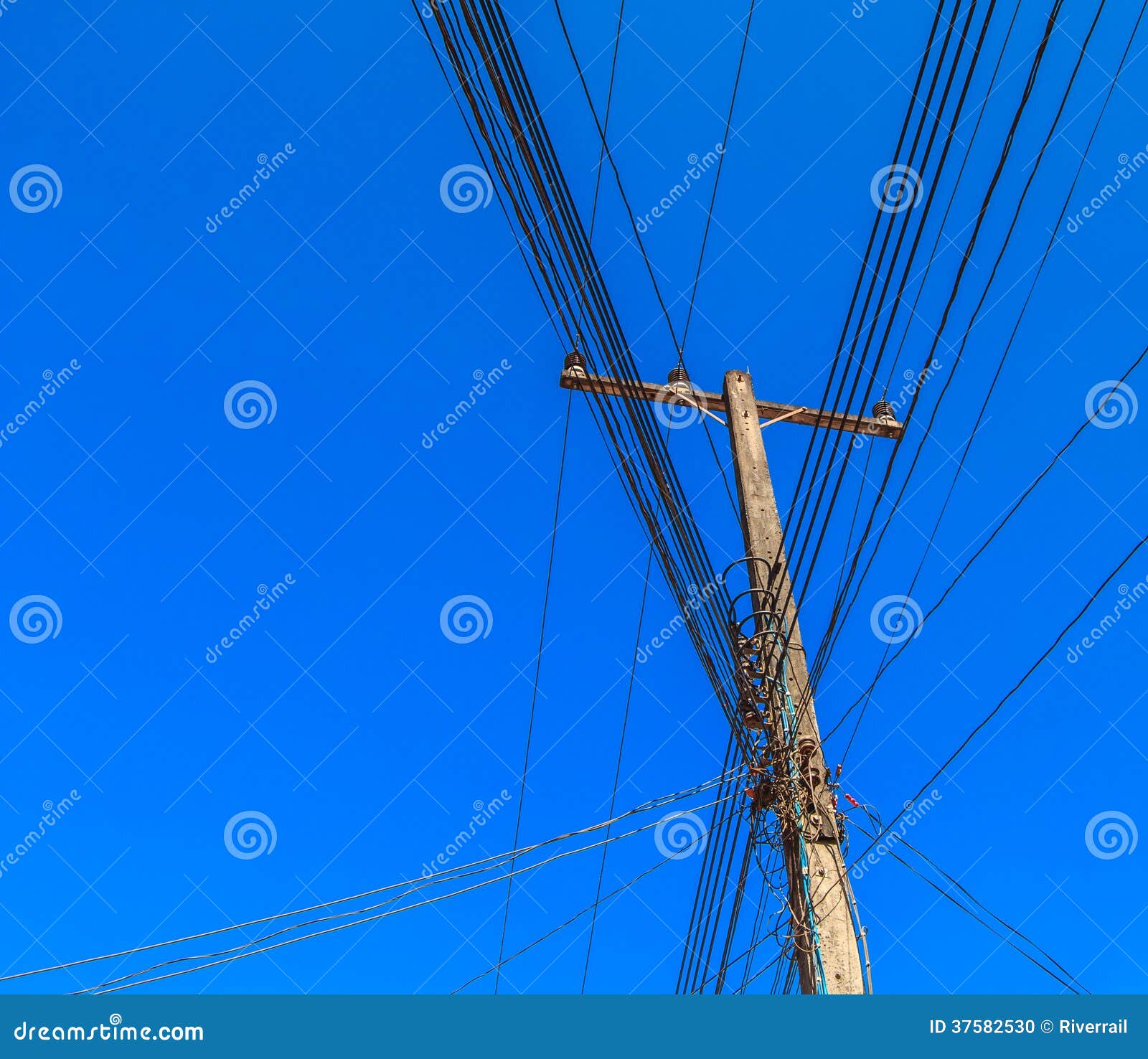 Light pole stock photo. Image of network, structure, electric - 37582530