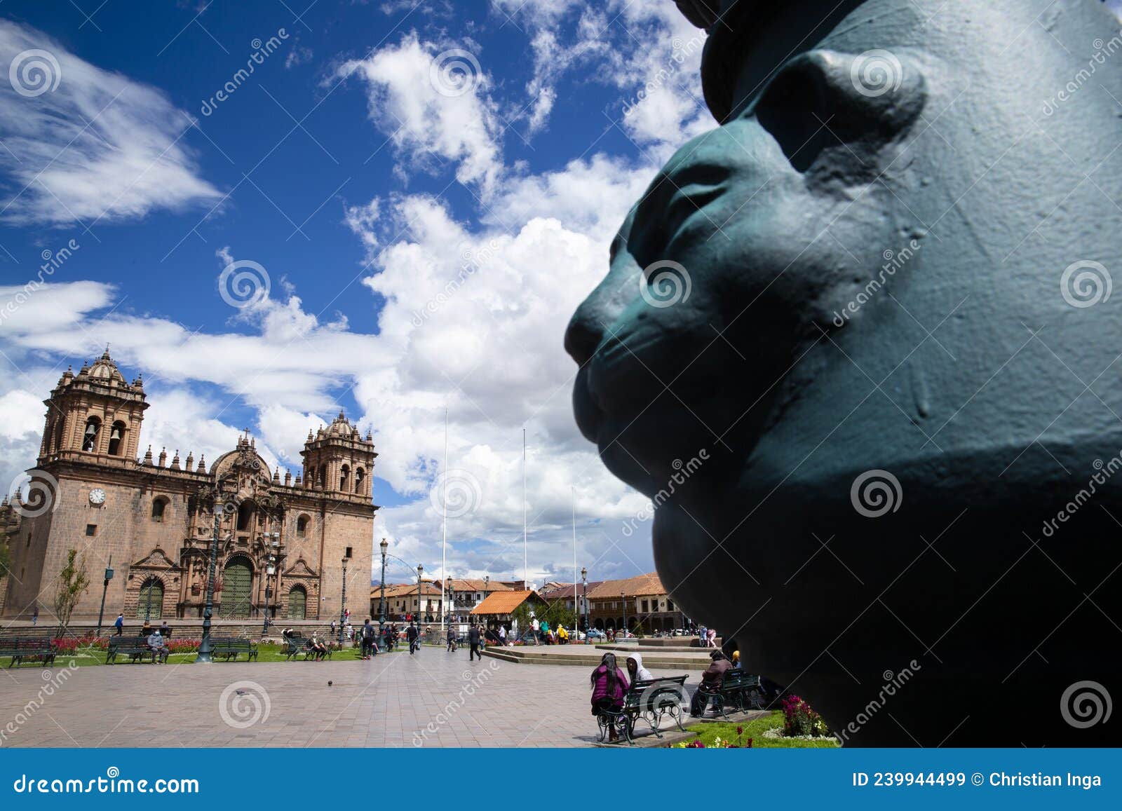 Light Pole with a Puma Sculpture in Cusco Peru. Editorial Stock Image ...