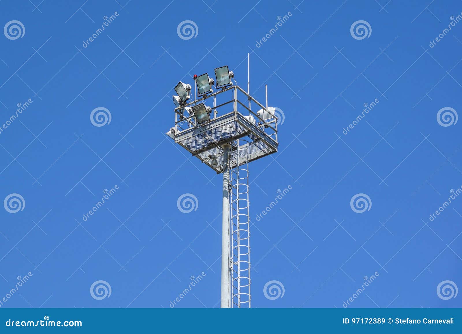 Light Pole Tower on Blue Sky Stock Image - Image of pole, bulb: 97172389