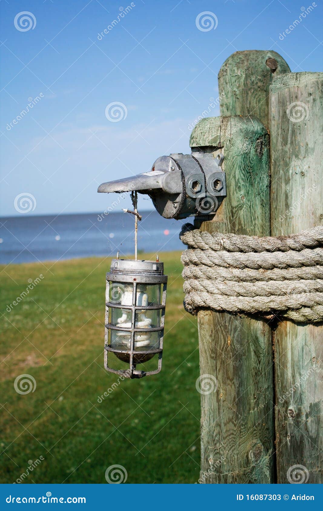 Light Post stock image. Image of electrical, night, scene - 16087303