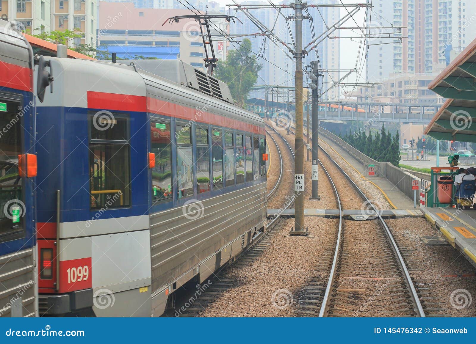 Light Rail Hong Kong 27 April 2014 Editorial Photography - Image of ...