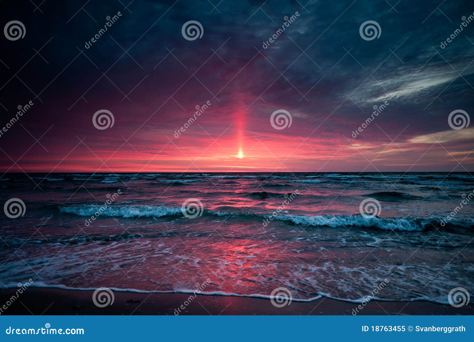 Light Ray Sunset stock image. Image of light, morning - 18763455
