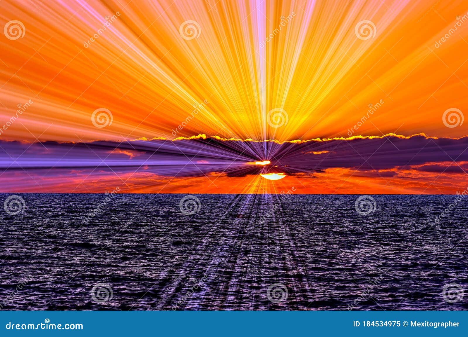 Uplifting Inspirational Sunset Sun Rays Stock Image - Image of ...