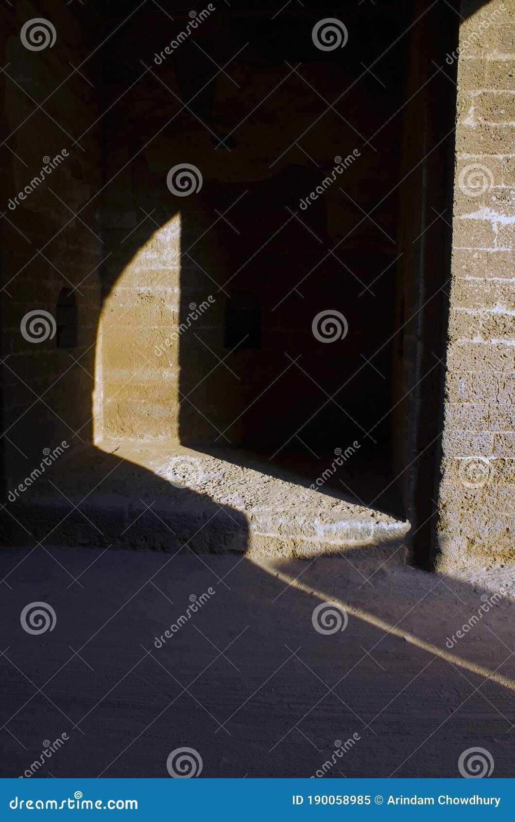 Light and Shadow Abstract Photo Stock Image - Image of wall, pattern ...