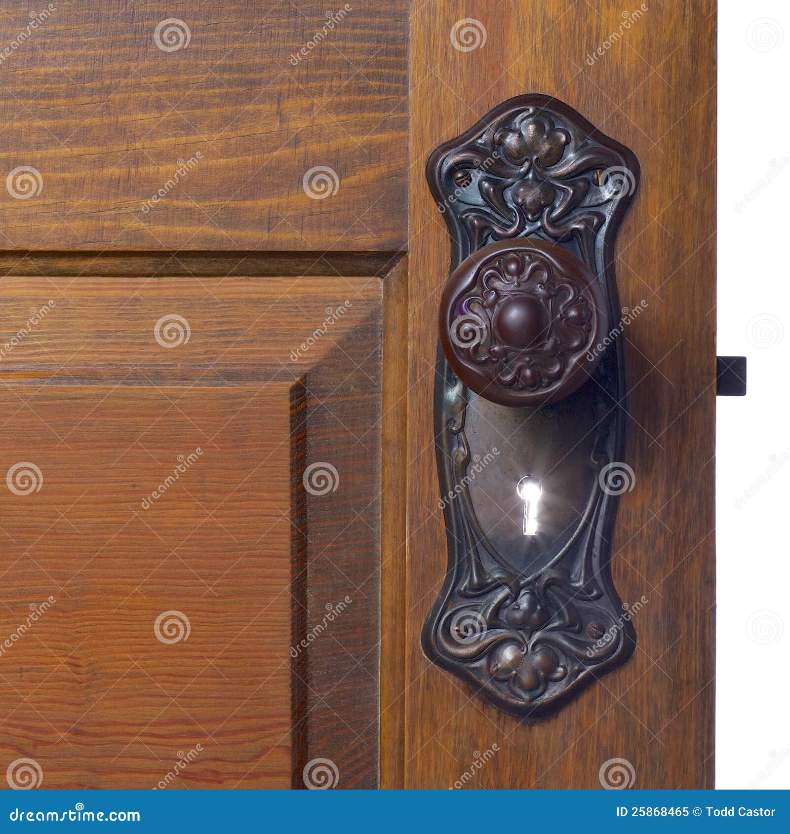 Light Shining through Old Skeleton Keyhole Stock Image - Image of ...