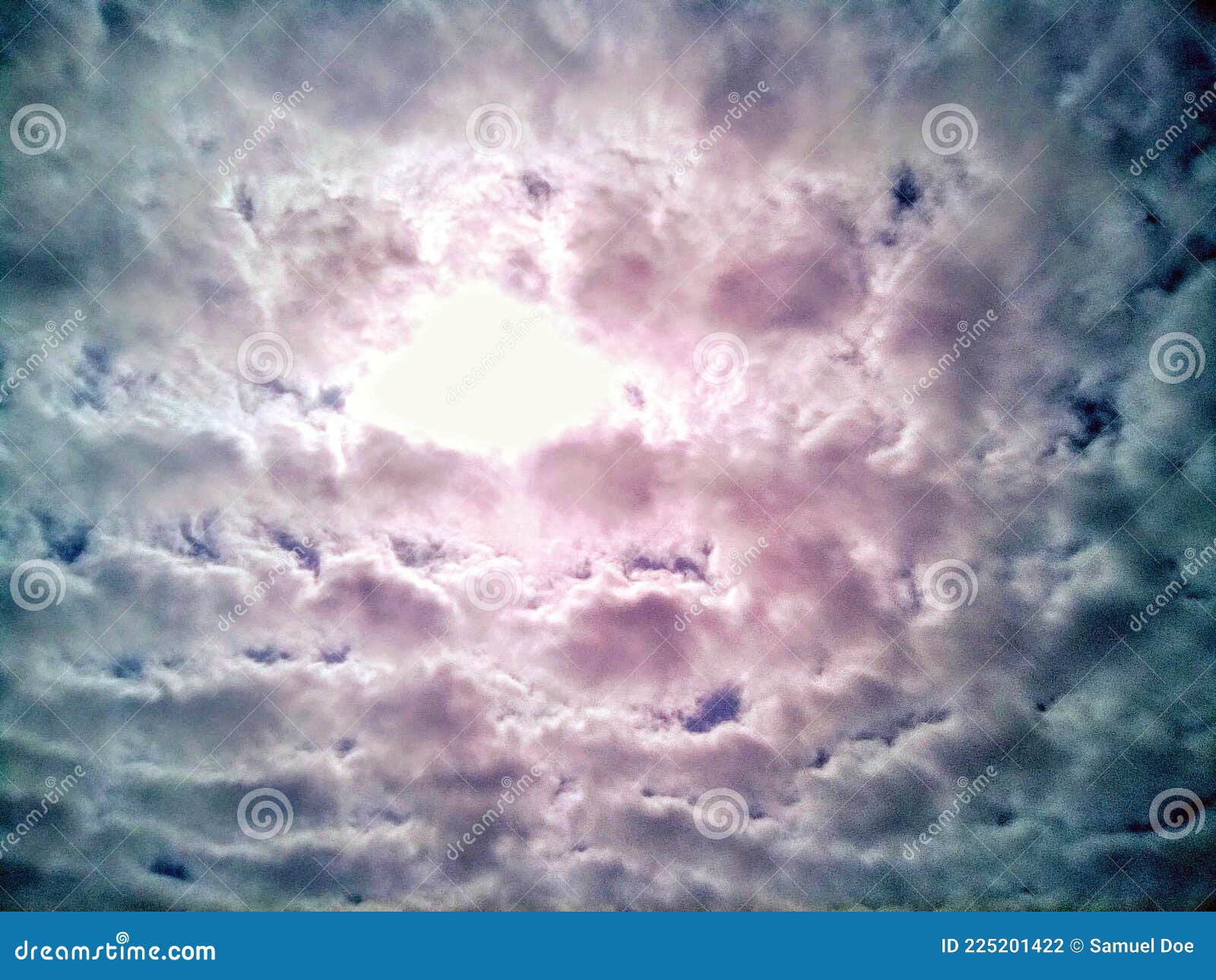 Light sky view stock photo. Image of cloud, darkness - 225201422