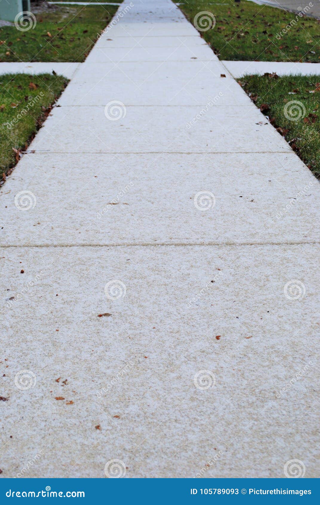 Light snow on the ground stock image. Image of freeze - 105789093