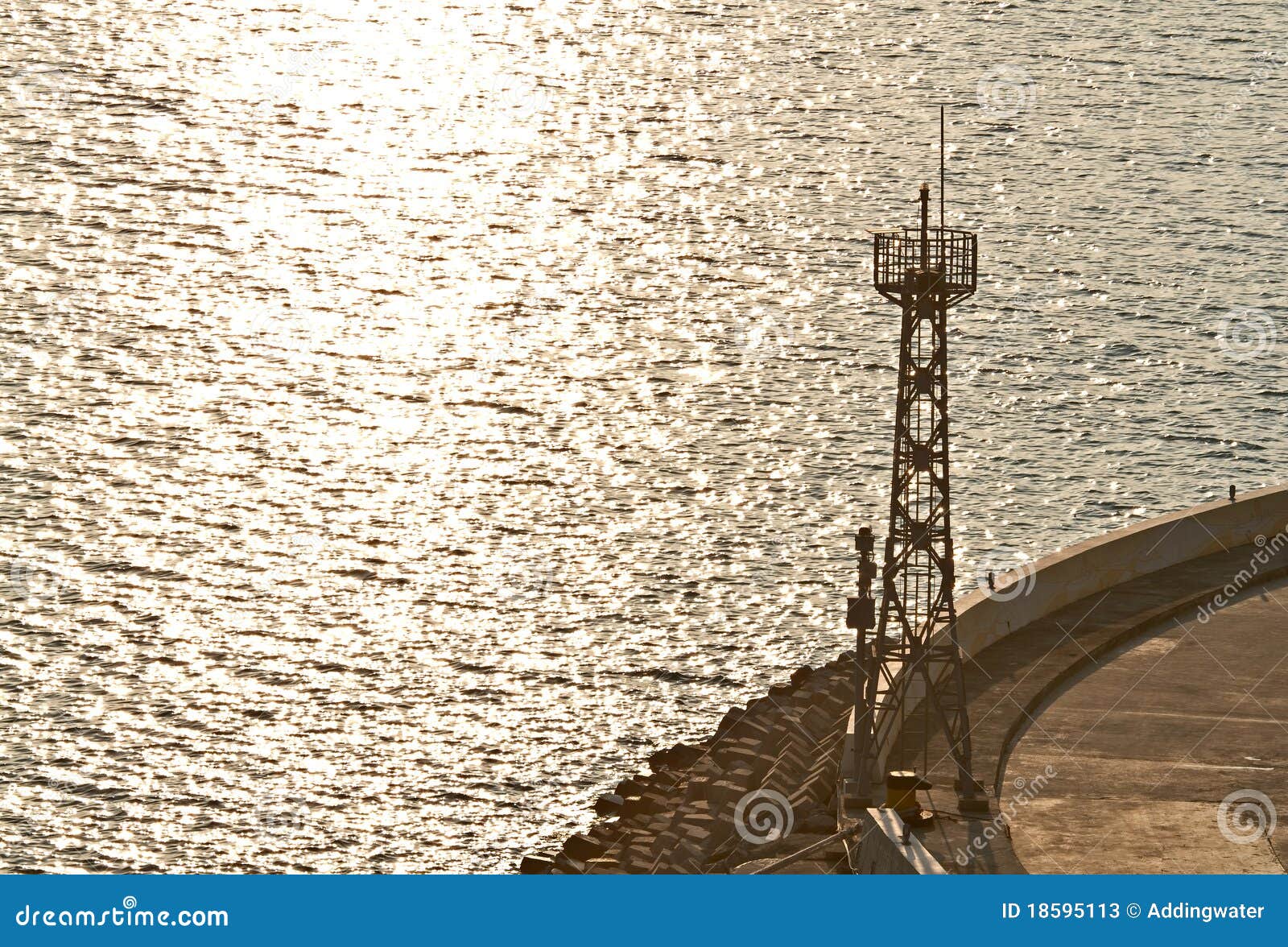 Light Tower Facing the Ocean Stock Image - Image of outdoor, hope: 18595113