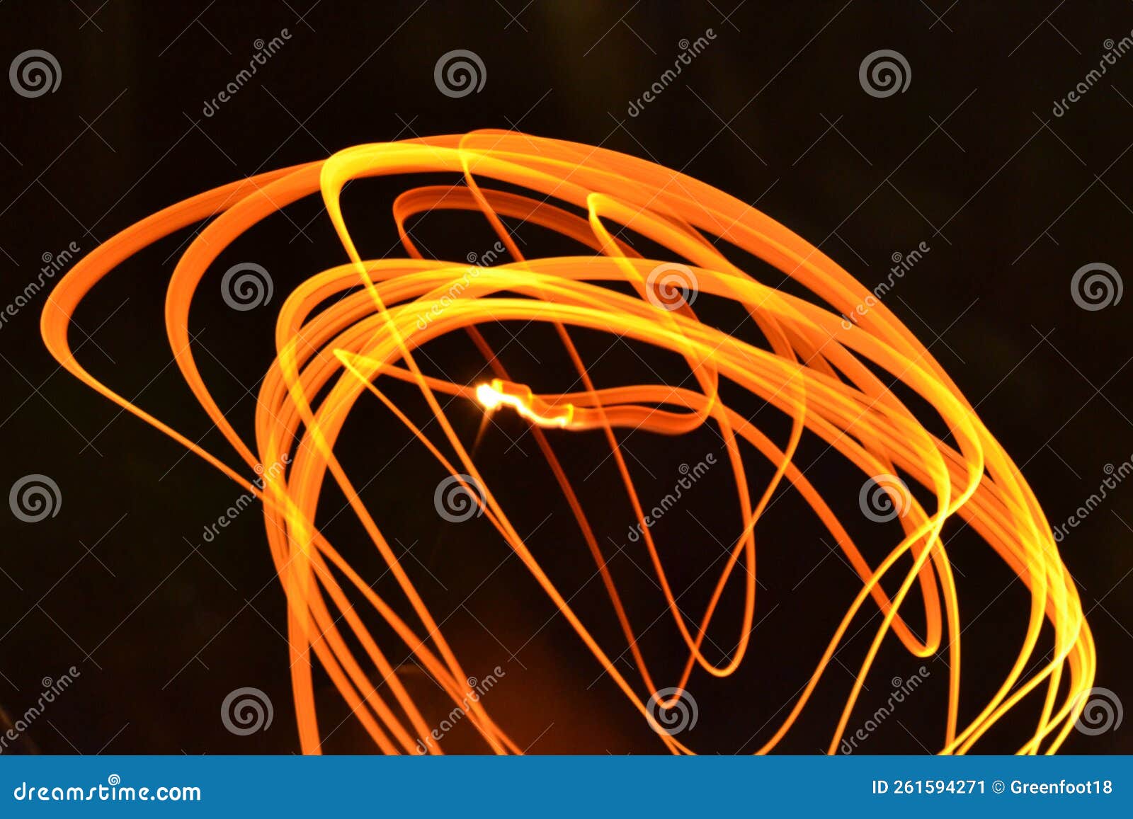Light Trails at Night, Glowing Light Effect, Drawing Shapes with ...