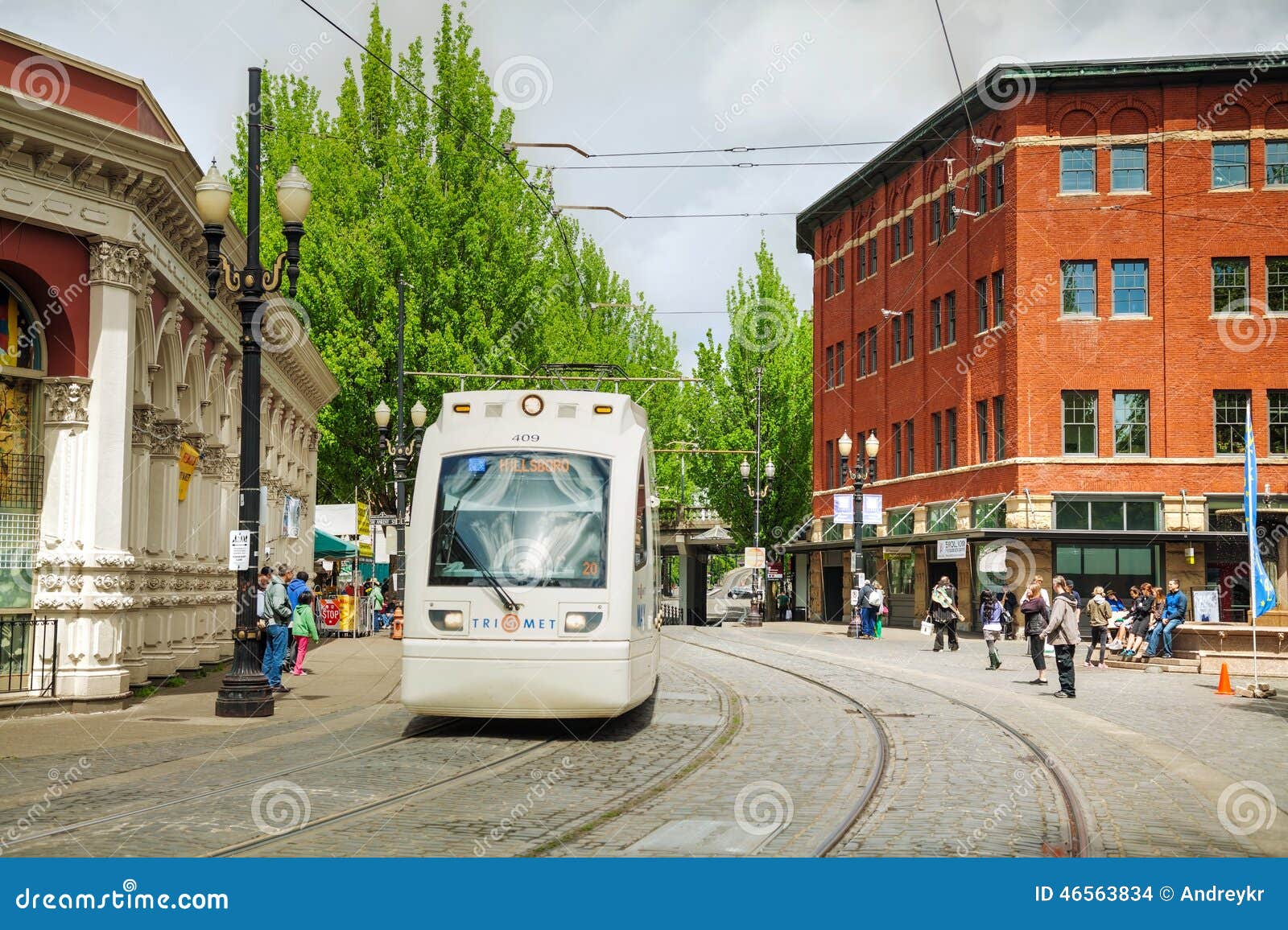 Light Train of the Portland Streetcar System Editorial Stock Image ...