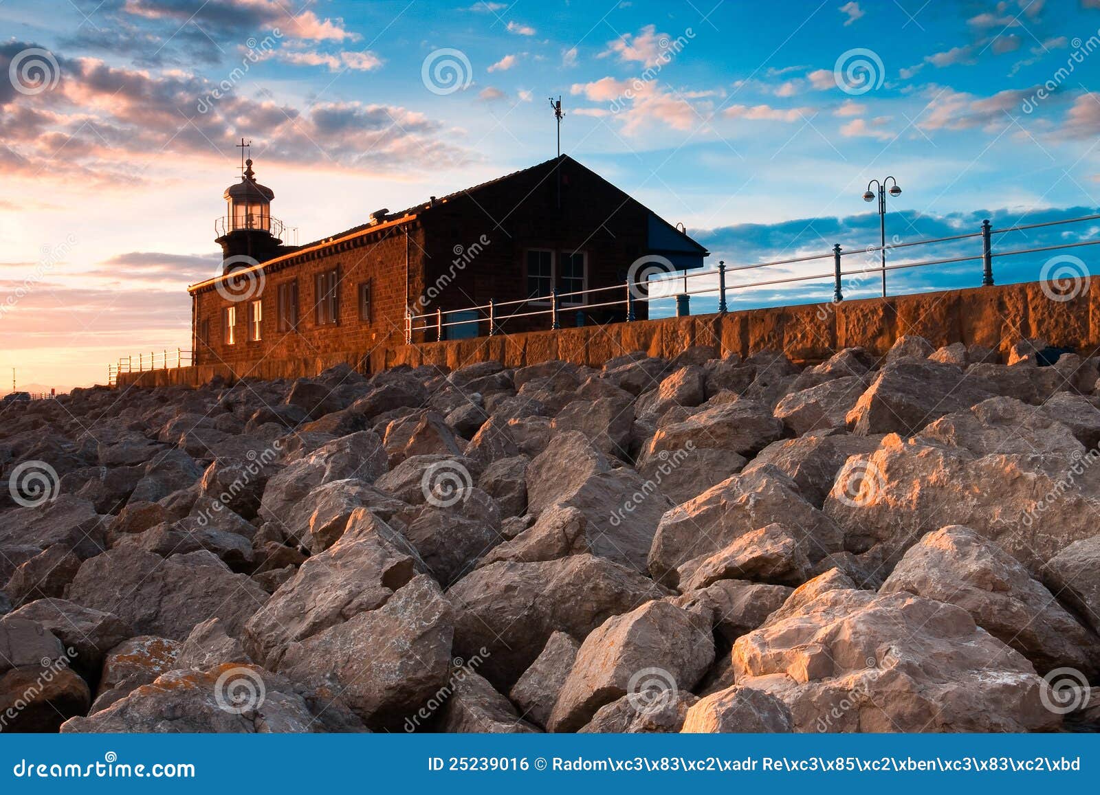 Lighthouse stock photo. Image of coastal, england, coast - 25239016