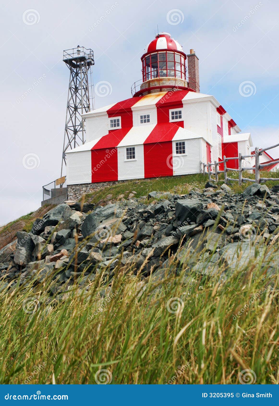 Lighthouse stock image. Image of light, heritage, canadian - 3205395