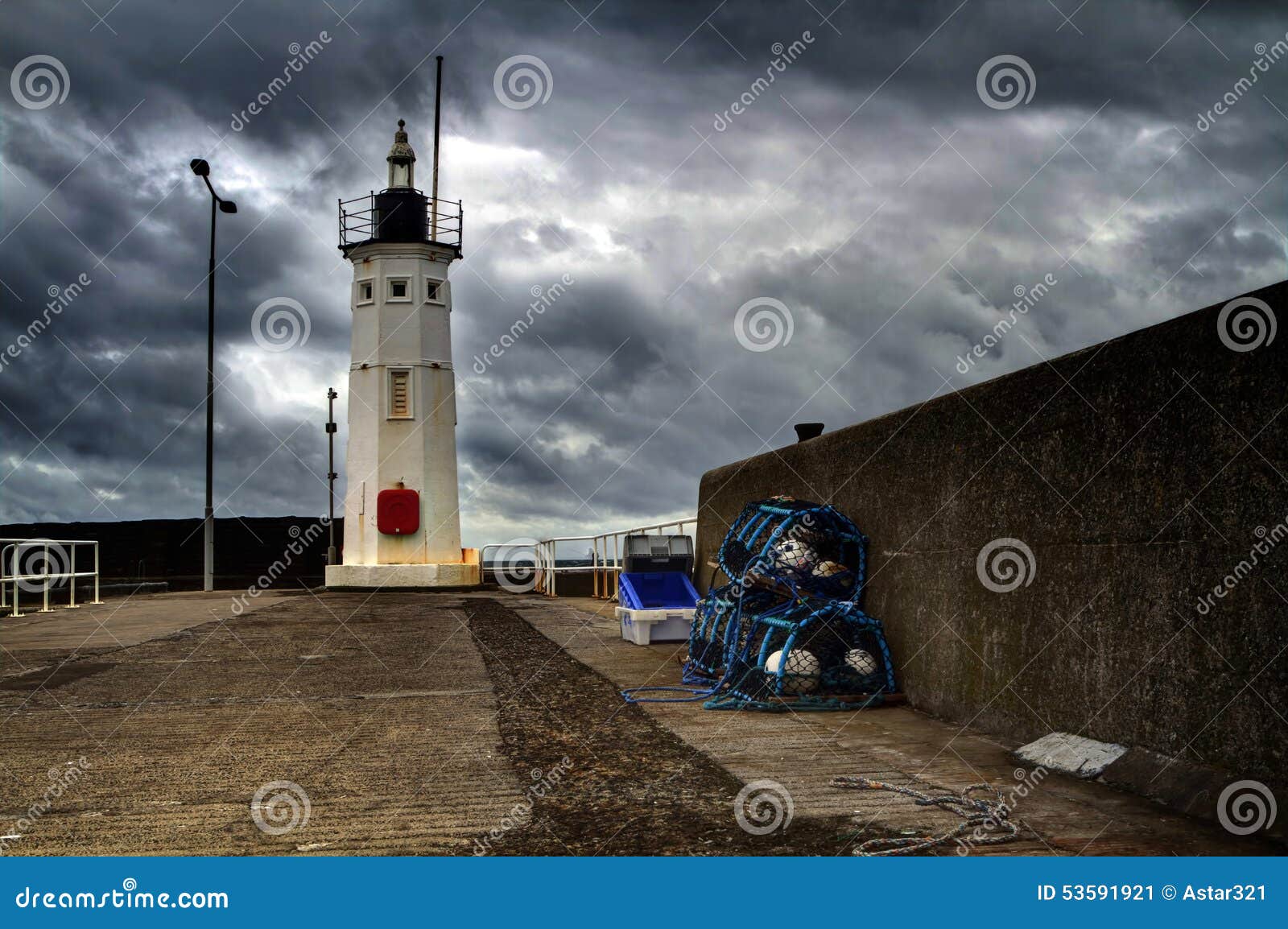 Lighthouse in Anstruther Scotland Stock Image - Image of marine, ocean ...