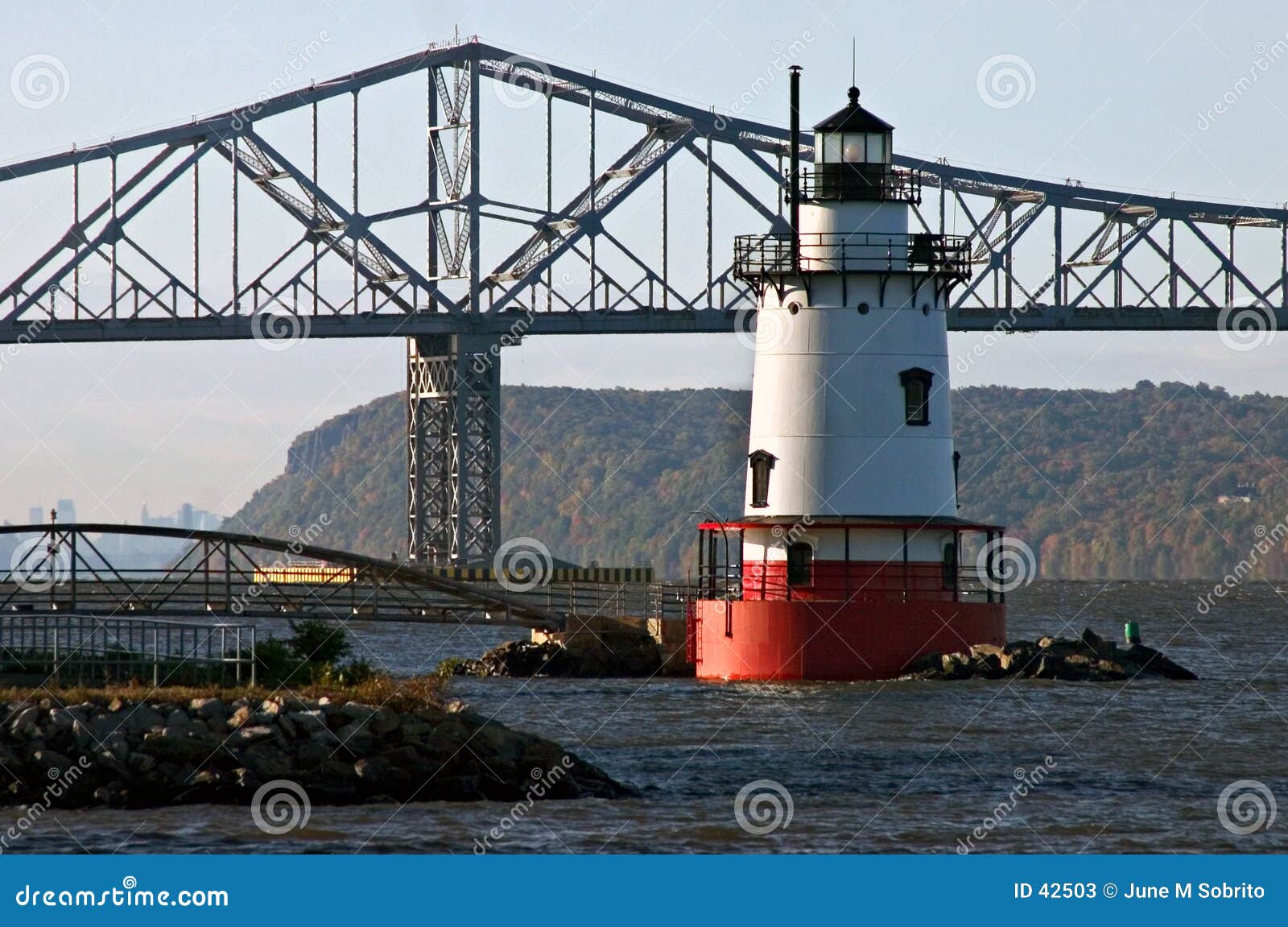 Lighthouse and Bridge stock image. Image of river, beacon - 42503