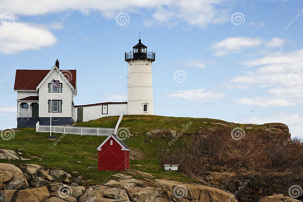Lighthouse on cliff stock image. Image of building, home - 14472321