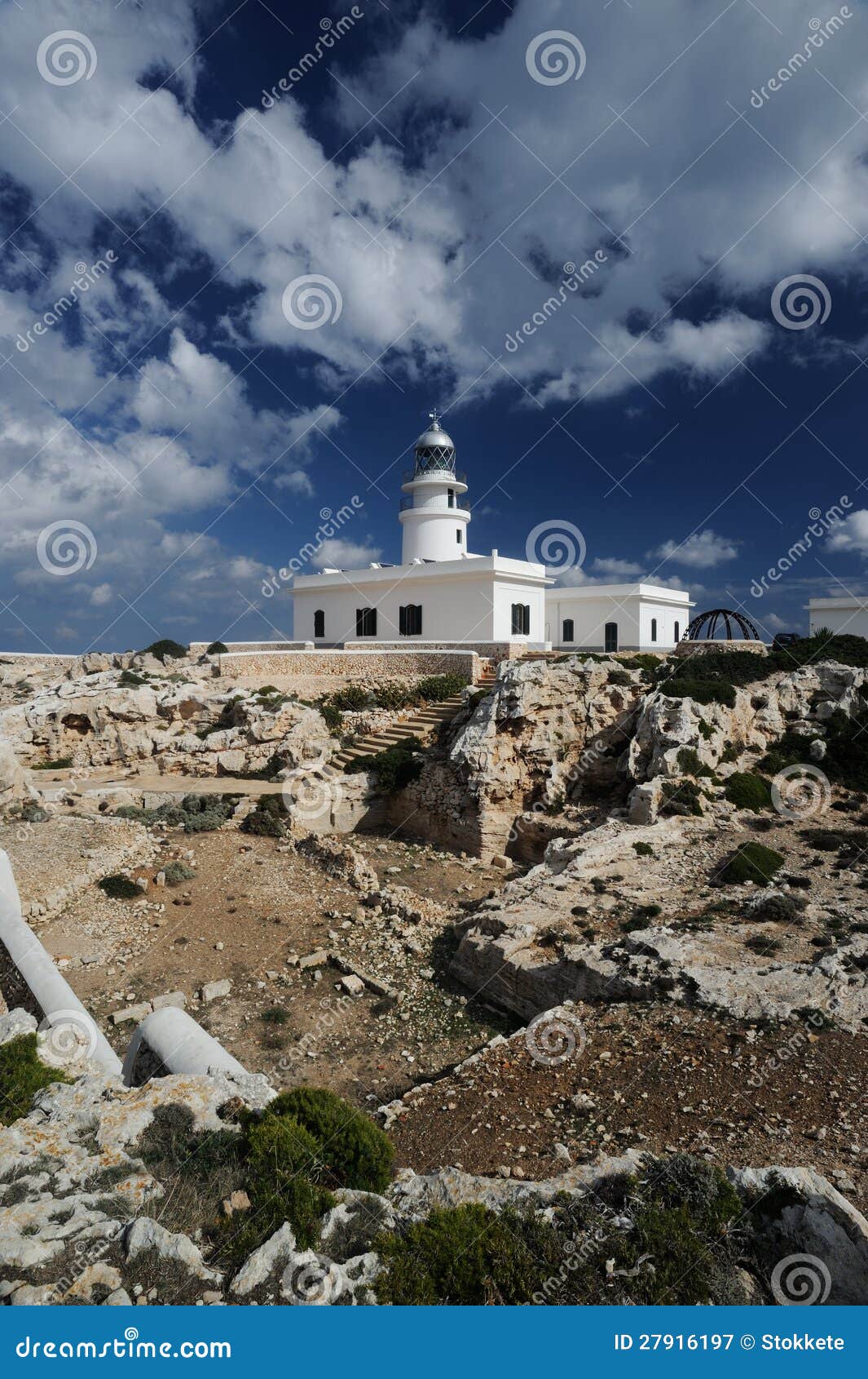 Lighthouse on the cliff stock image. Image of beautiful - 27916197
