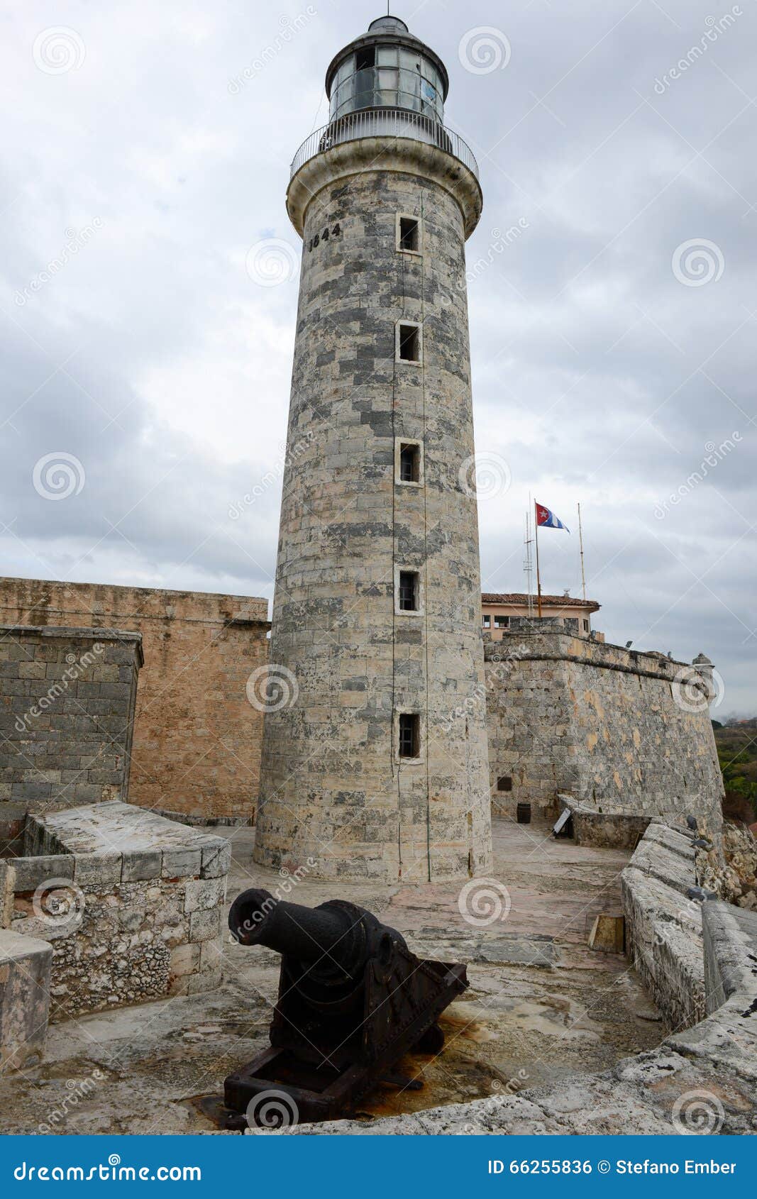 Lighthouse of El Morro Castle at Havana Stock Photo - Image of spanish ...