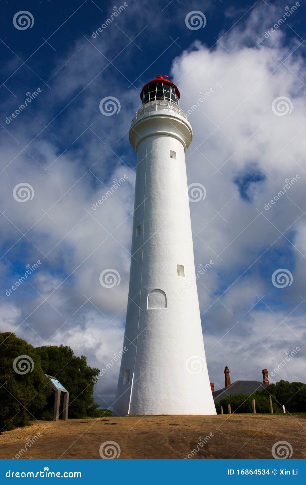 Lighthouse on Great Ocean Road Stock Photo - Image of australia, pharos ...