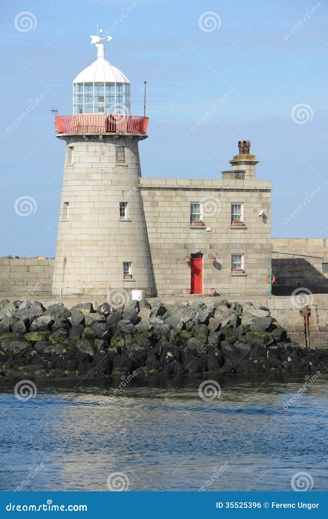 Lighthouse at Howth stock photo. Image of blue, dublin - 35525396