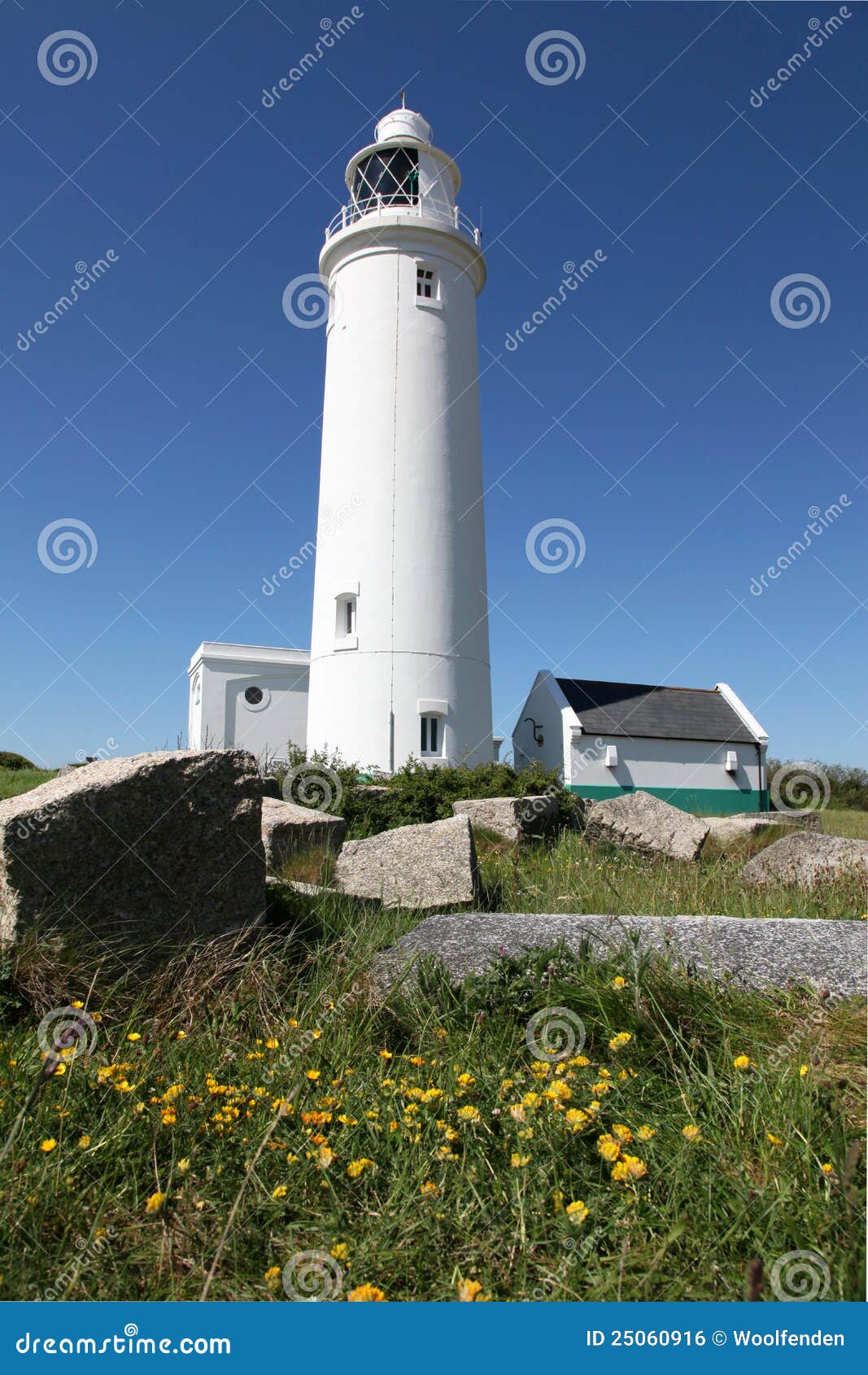 Lighthouse at Hurst castle stock photo. Image of lifesaving - 25060916