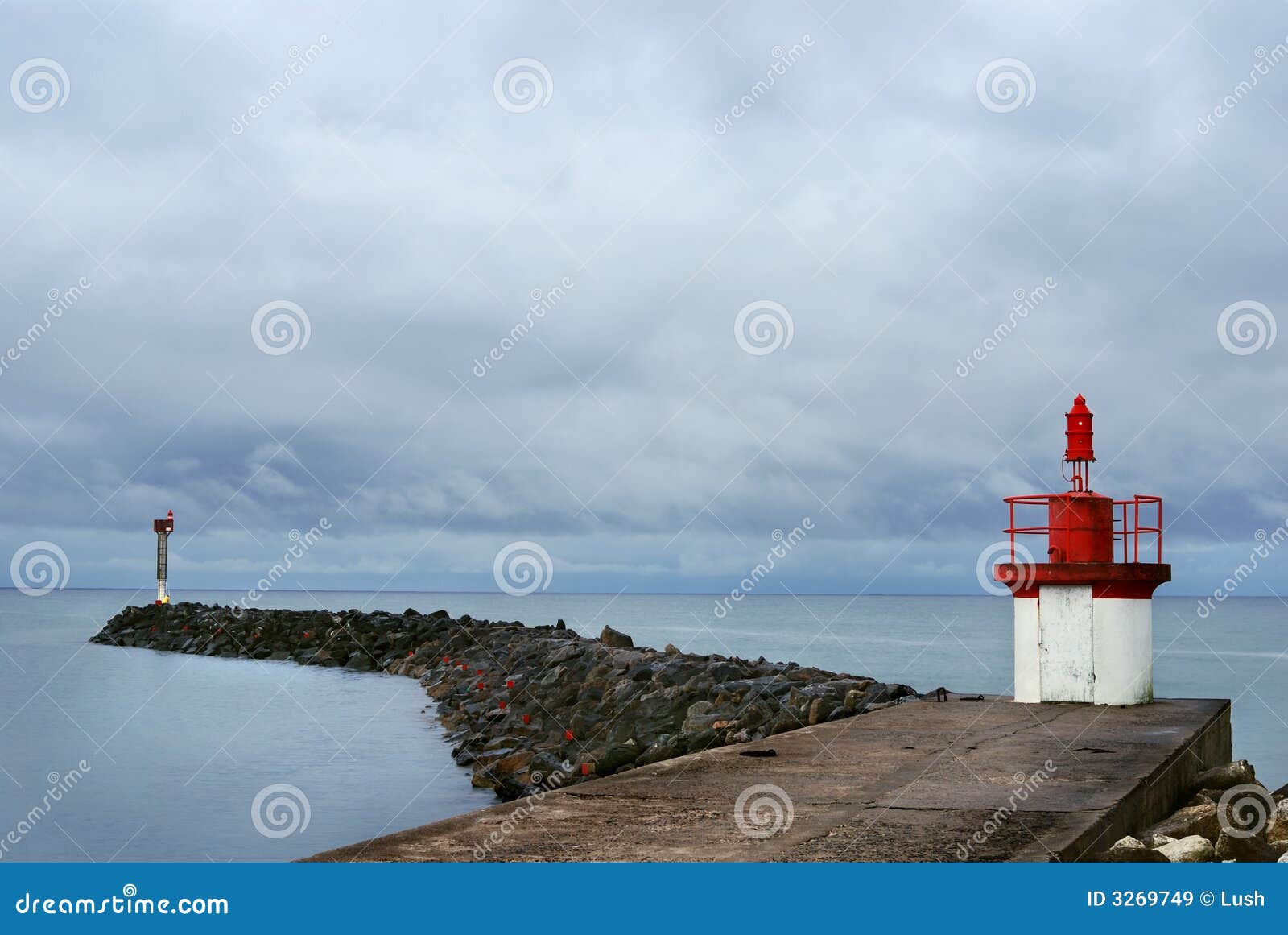 Lighthouse at the jetty stock image. Image of beach, ocean - 3269749