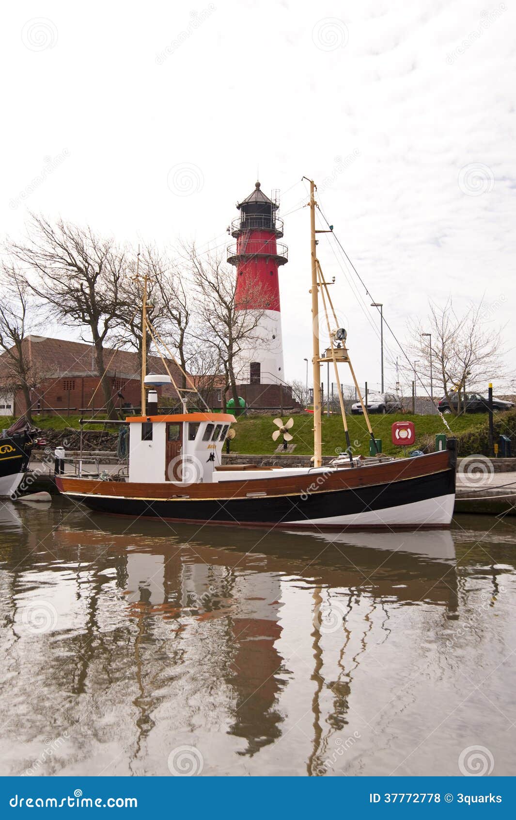 Lighthouse stock photo. Image of lock, boat, dithmarschen - 37772778