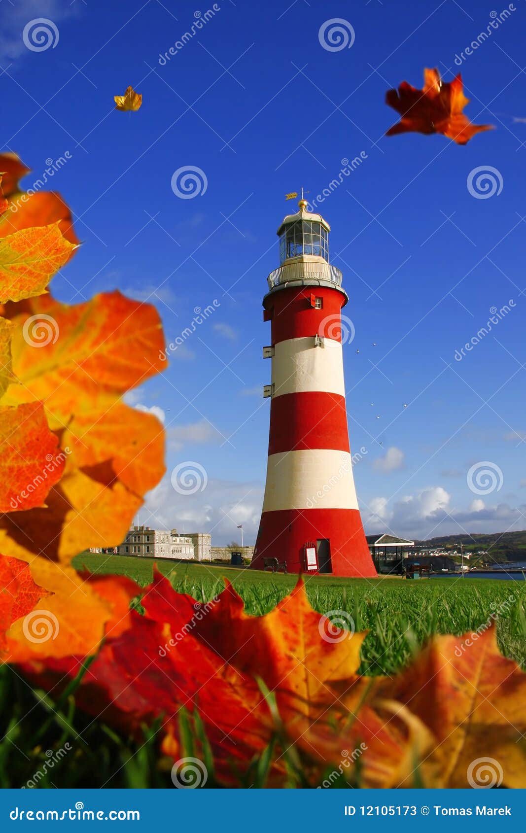 Lighthouse in Plymouth stock image. Image of devon, leaf - 12105173