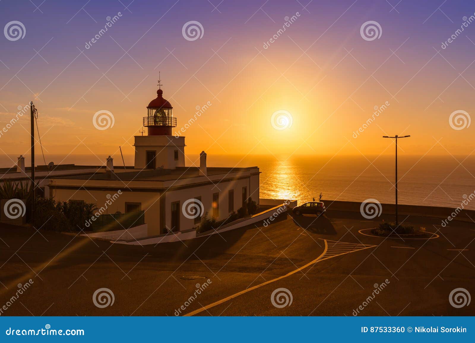Lighthouse Ponta Do Pargo - Madera Portugal Stock Foto - Image of ...
