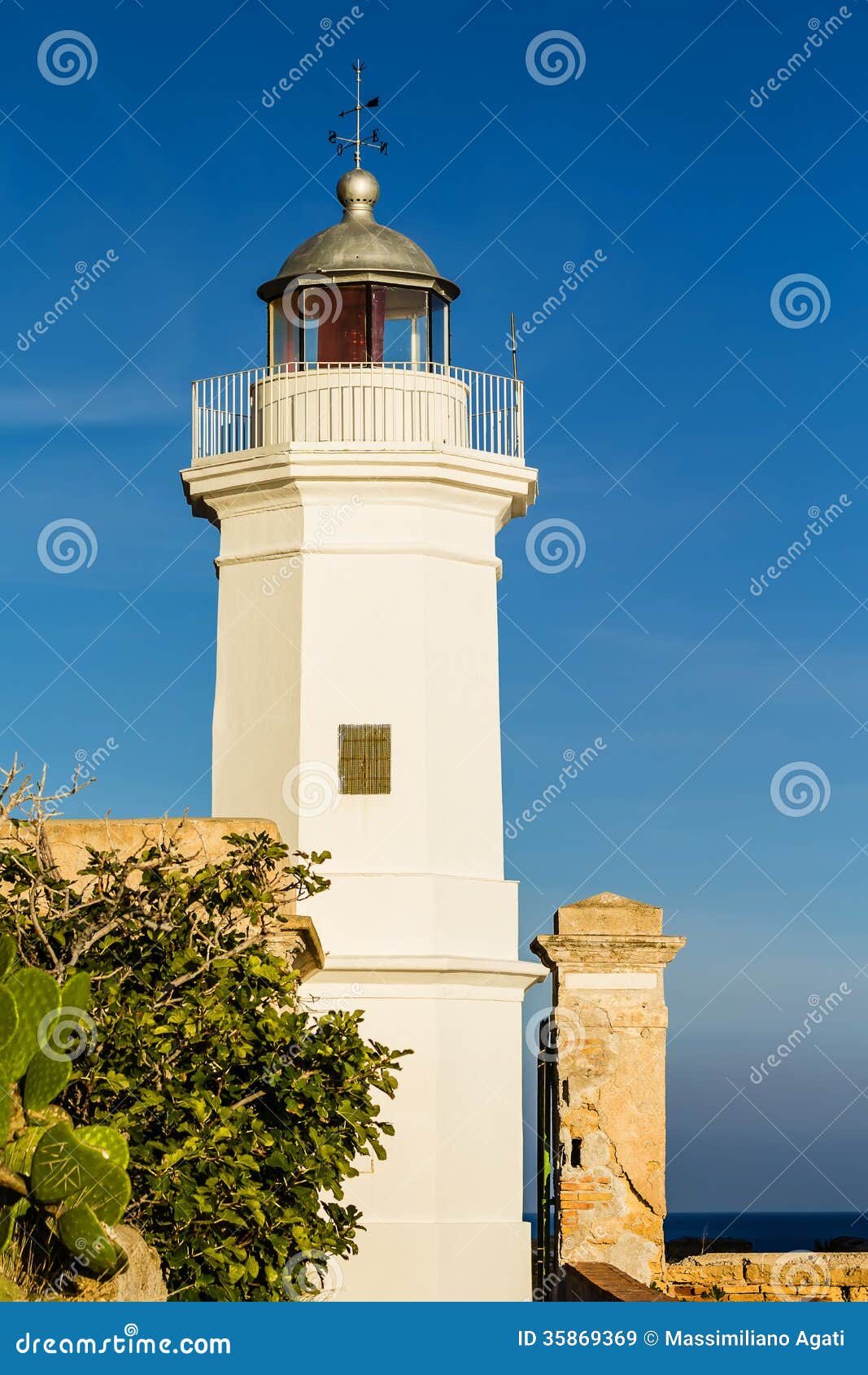 The lighthouse in Sicily stock image. Image of park, grass - 35869369