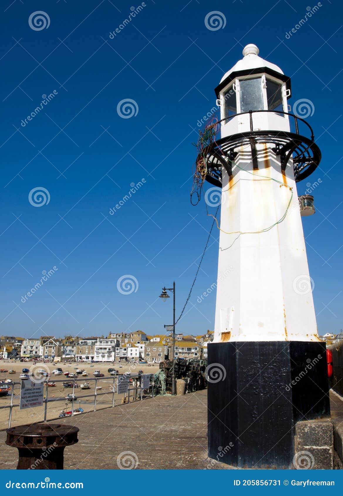 Lighthouse at St. Ives, Cornwall Editorial Photo - Image of port ...