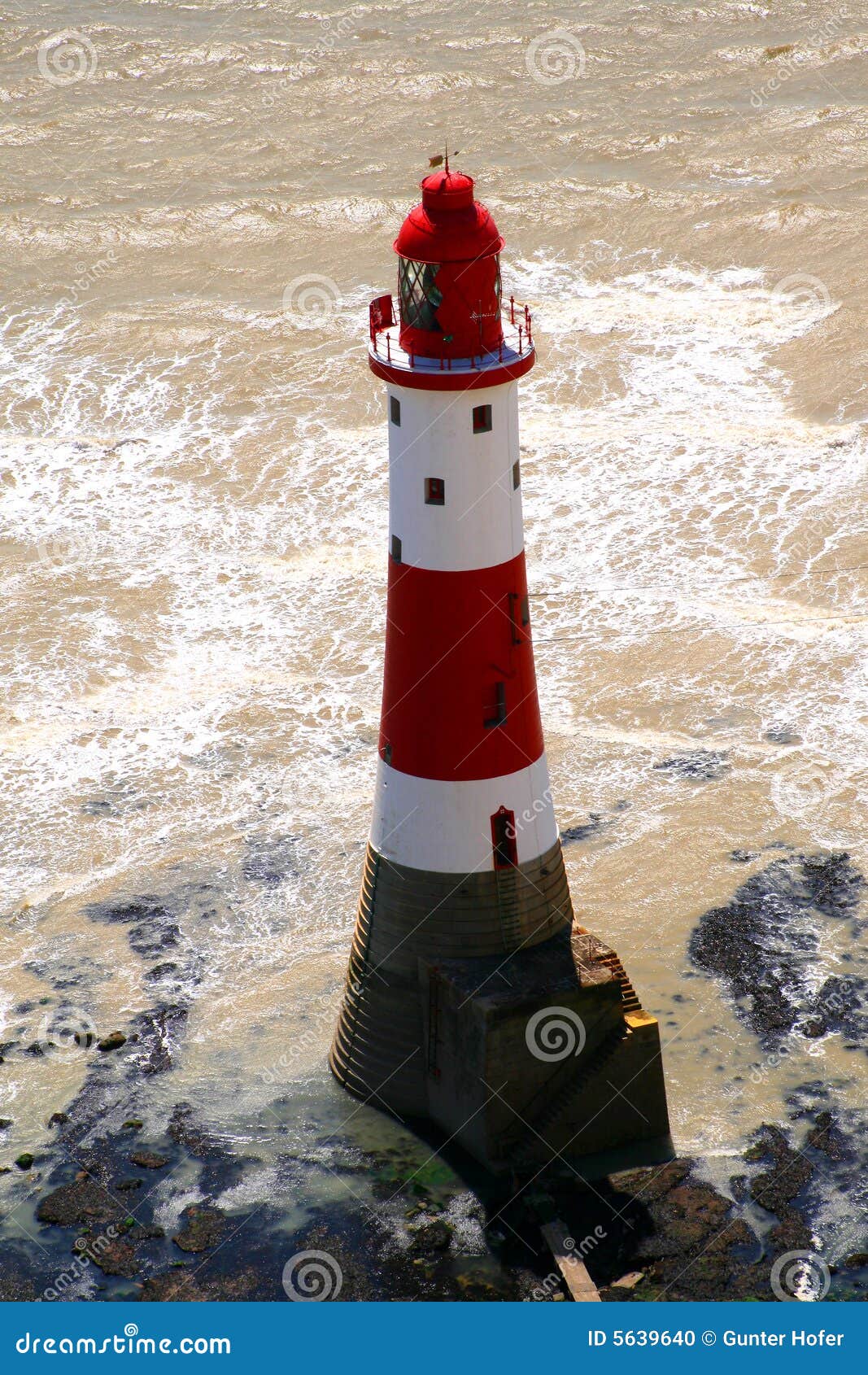 Lighthouse UK stock photo. Image of green, grass, ocean - 5639640
