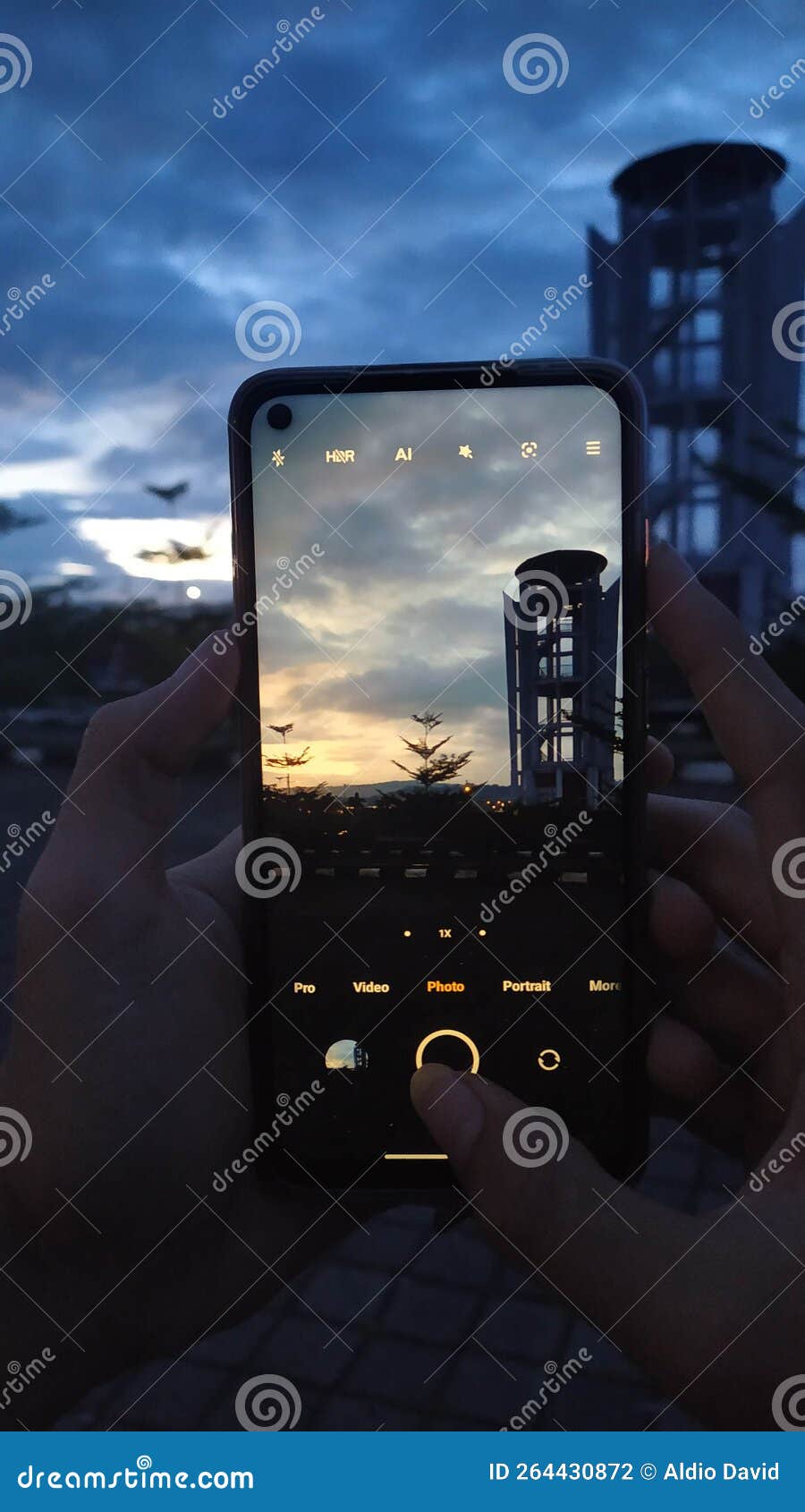 Lighting on the Gadget Frame Stock Photo - Image of screenshot, machine ...