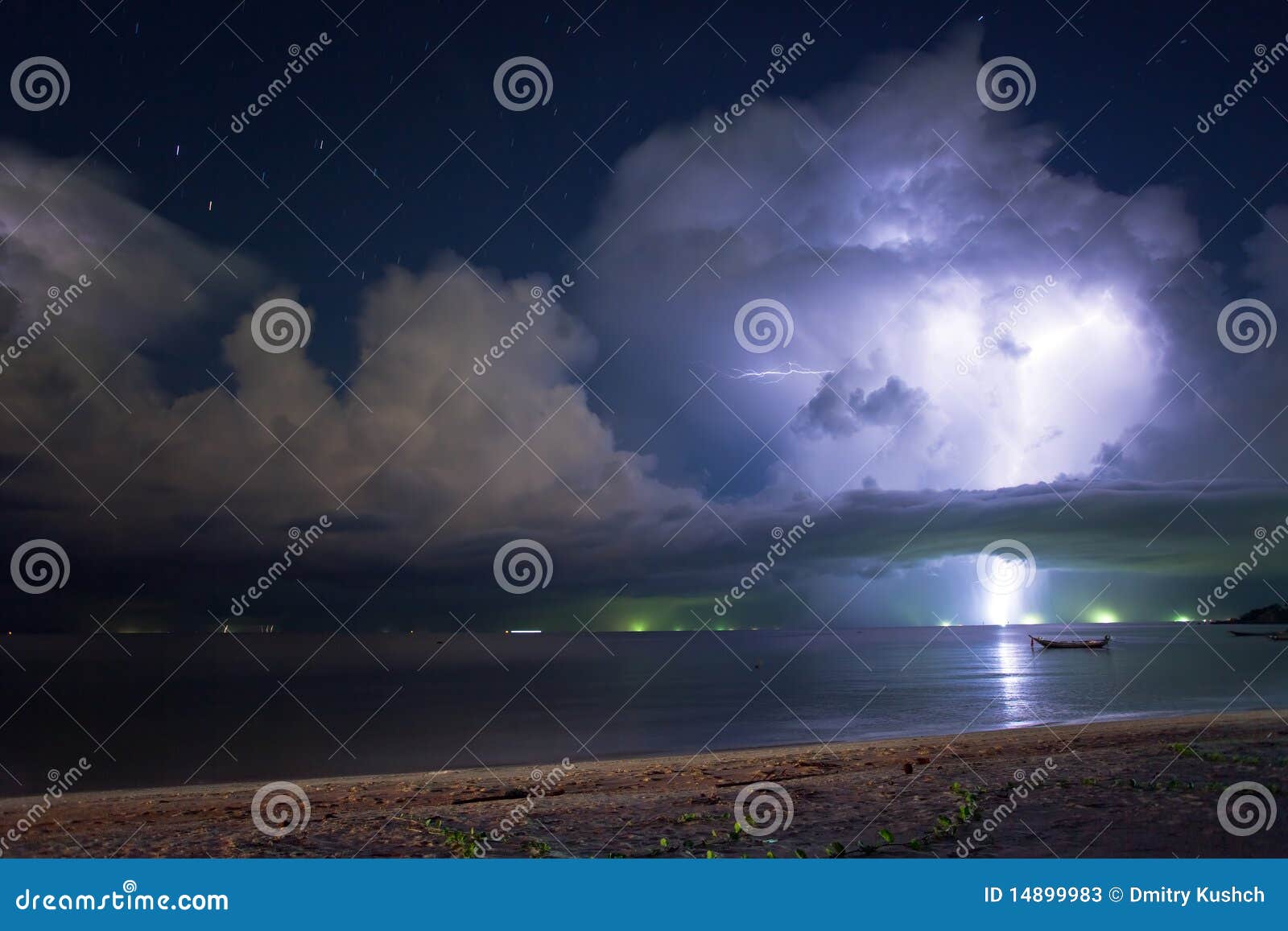 Lightning above the sea stock image. Image of ocean, powerful - 14899983