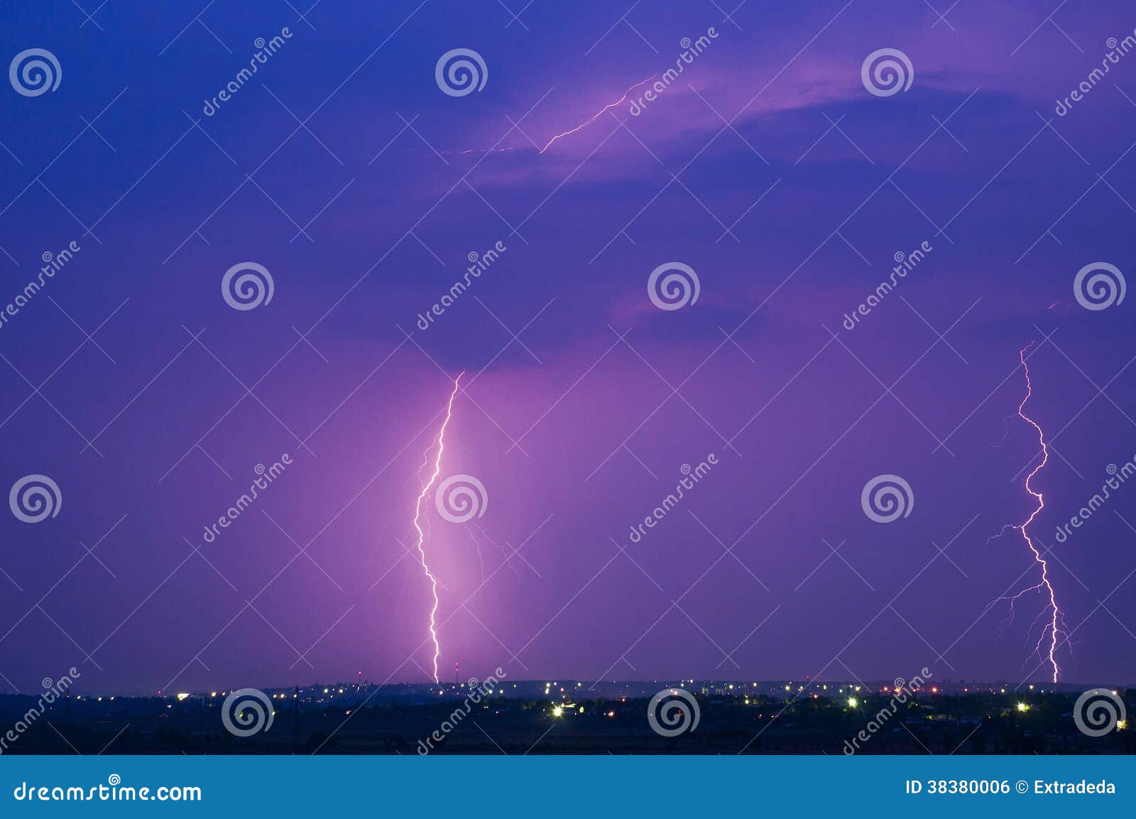 Lightning , Beautiful Thunder Stock Photography | CartoonDealer.com ...