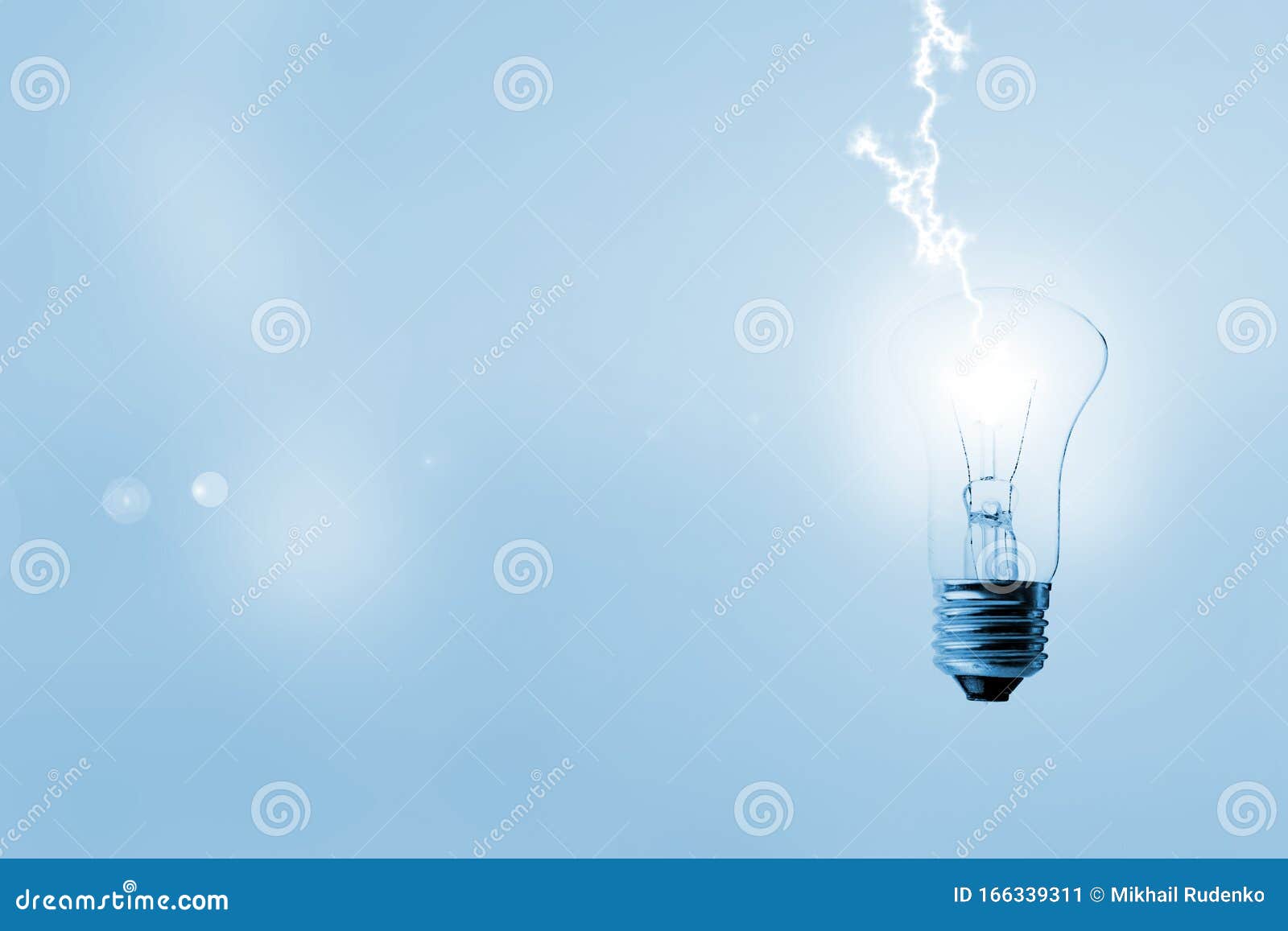Light Bulb Lightning Stock Photos - Download 1,967 Royalty Free Photos
