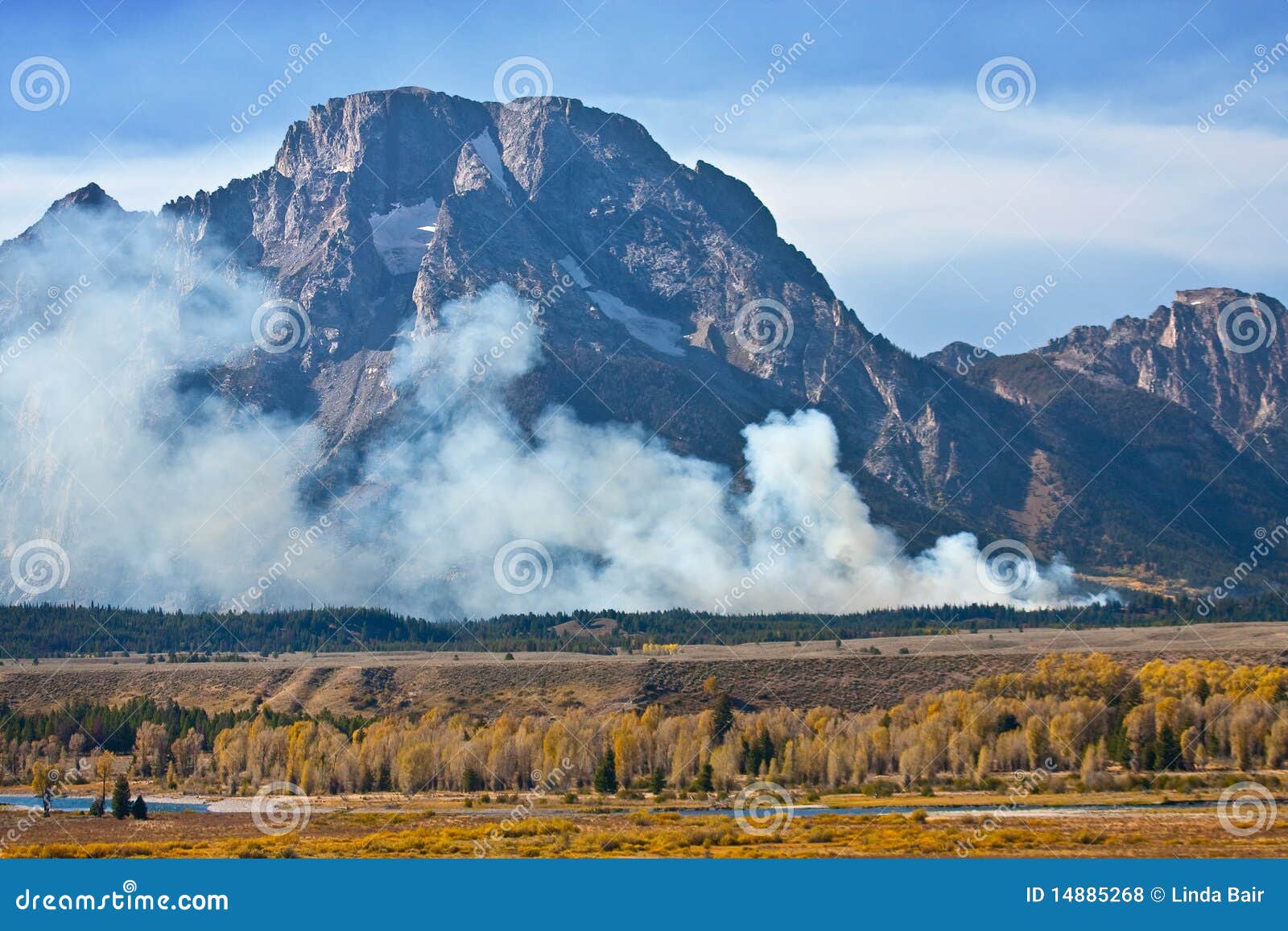 Lightning Caused Forest Fire Stock Photo - Image of ecology, burn: 14885268