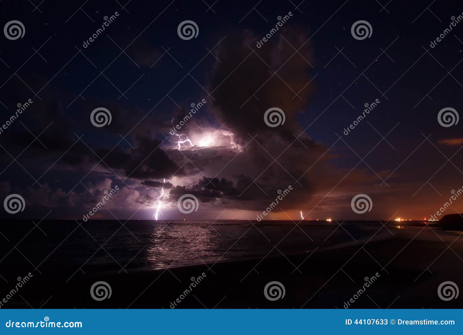 Lightning flash stock image. Image of meer, himmel, baltic - 44107633