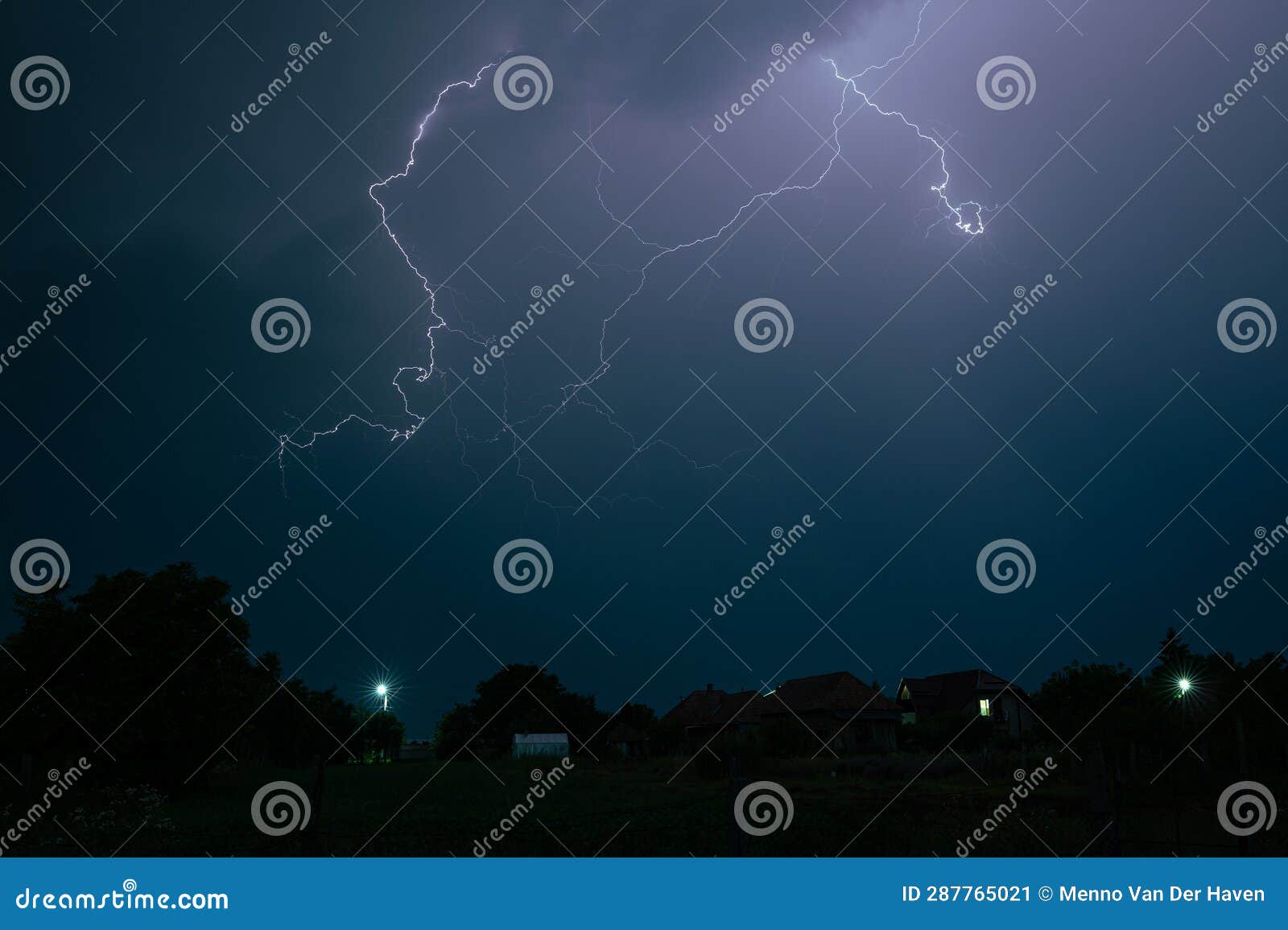 Lightning High Up in the Sky Stock Image - Image of scenery, thundery ...