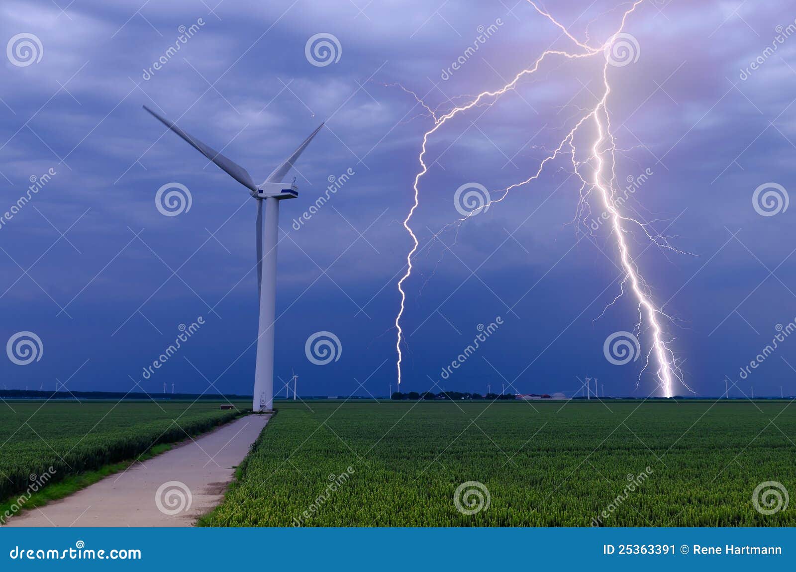Lightning Hits Wind Turbines Stock Image - Image of cloud, flash: 25363391