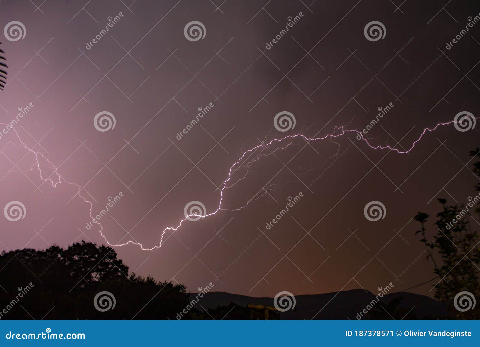 Lightning Is A Naturally Occurring Electrostatic Discharge. Stock ...