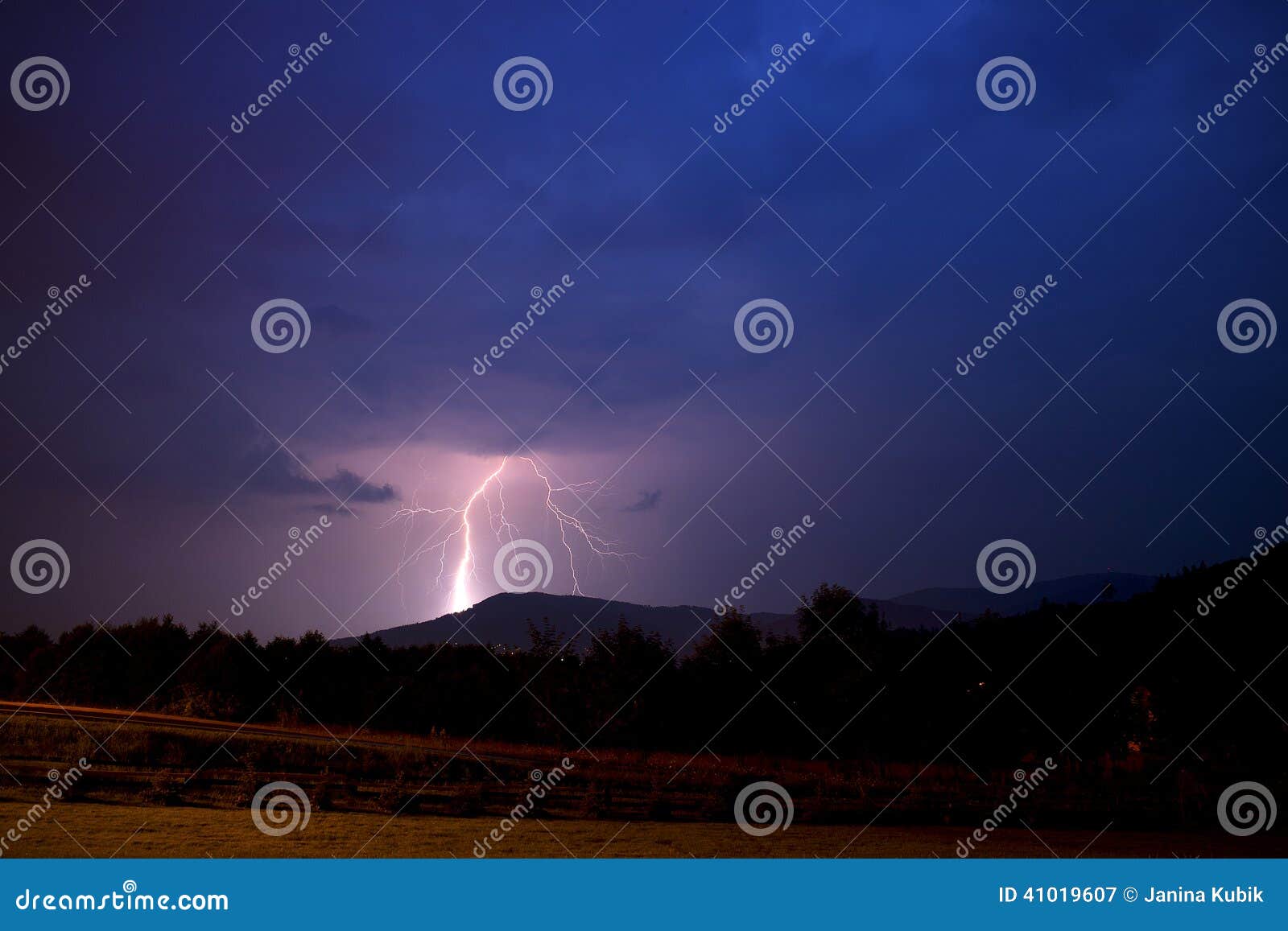 Lightning Over Toronto Downtown Skyline Royalty-Free Stock Photography ...