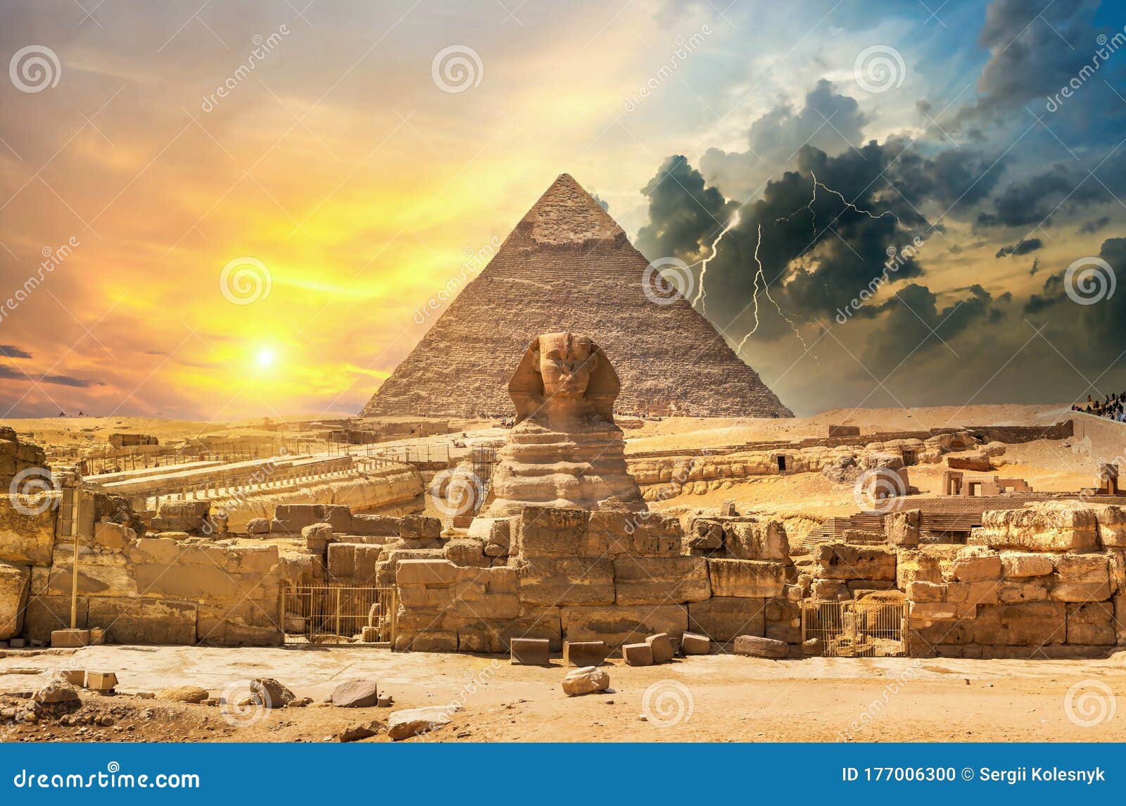 Lightning over pyramid stock photo. Image of cairo, site - 177006300