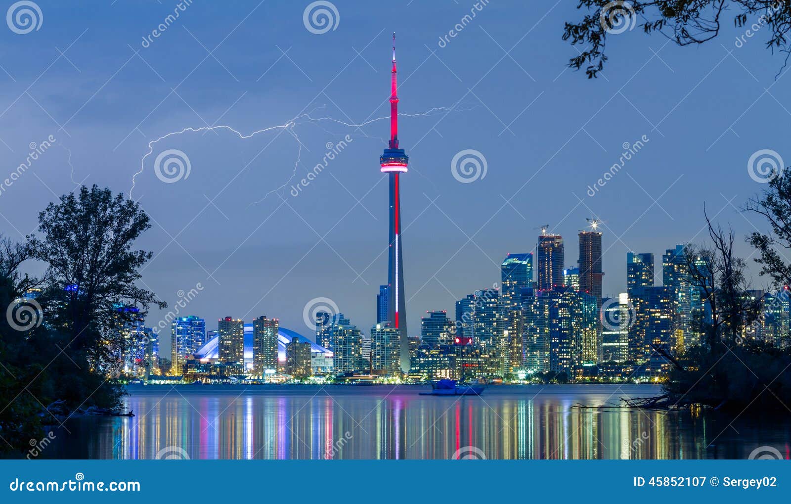 Lightning Over Toronto Downtown Skyline Stock Image - Image of building ...