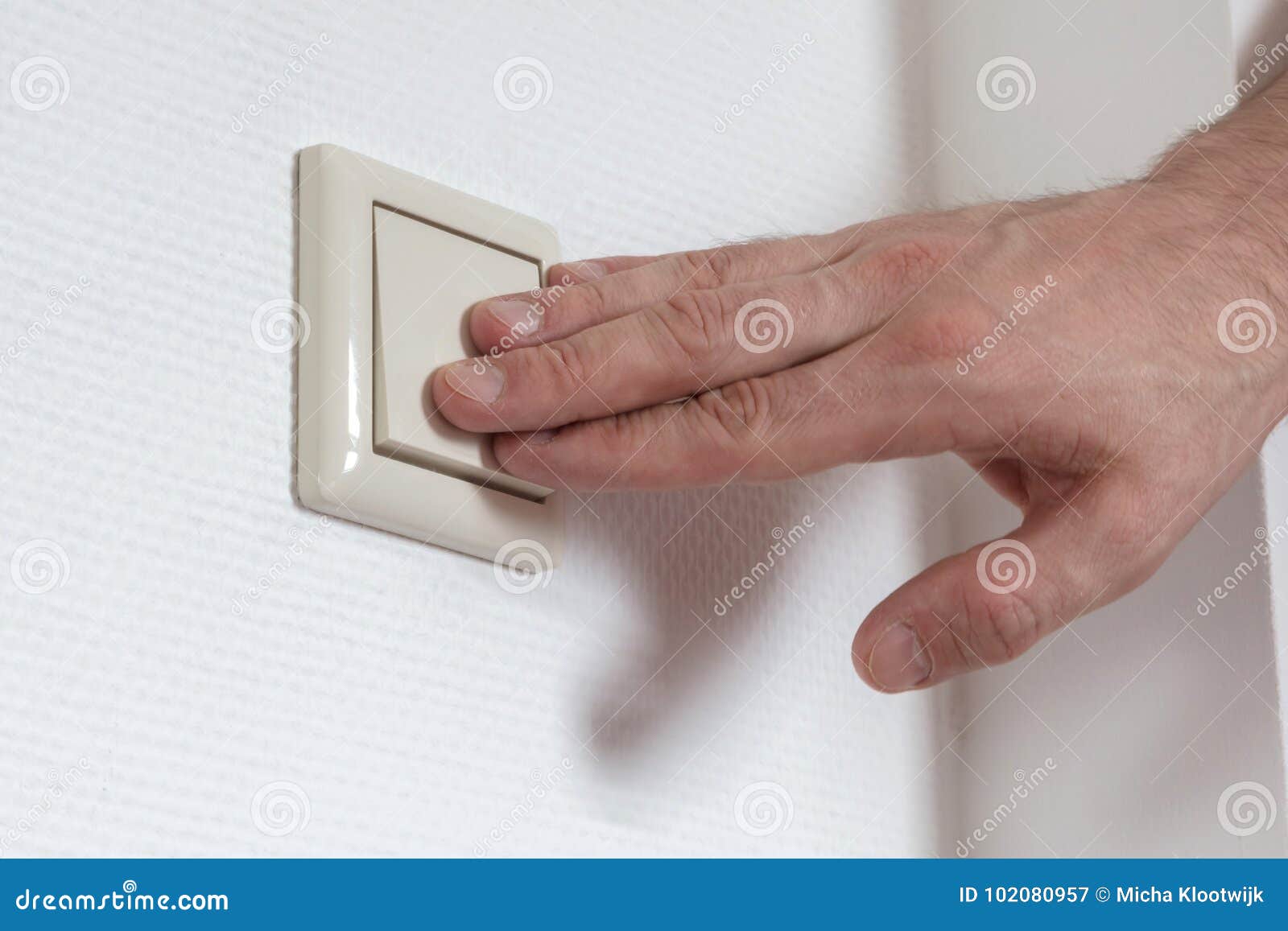 Lightswitch in a Common House Stock Image - Image of turn, power: 102080957